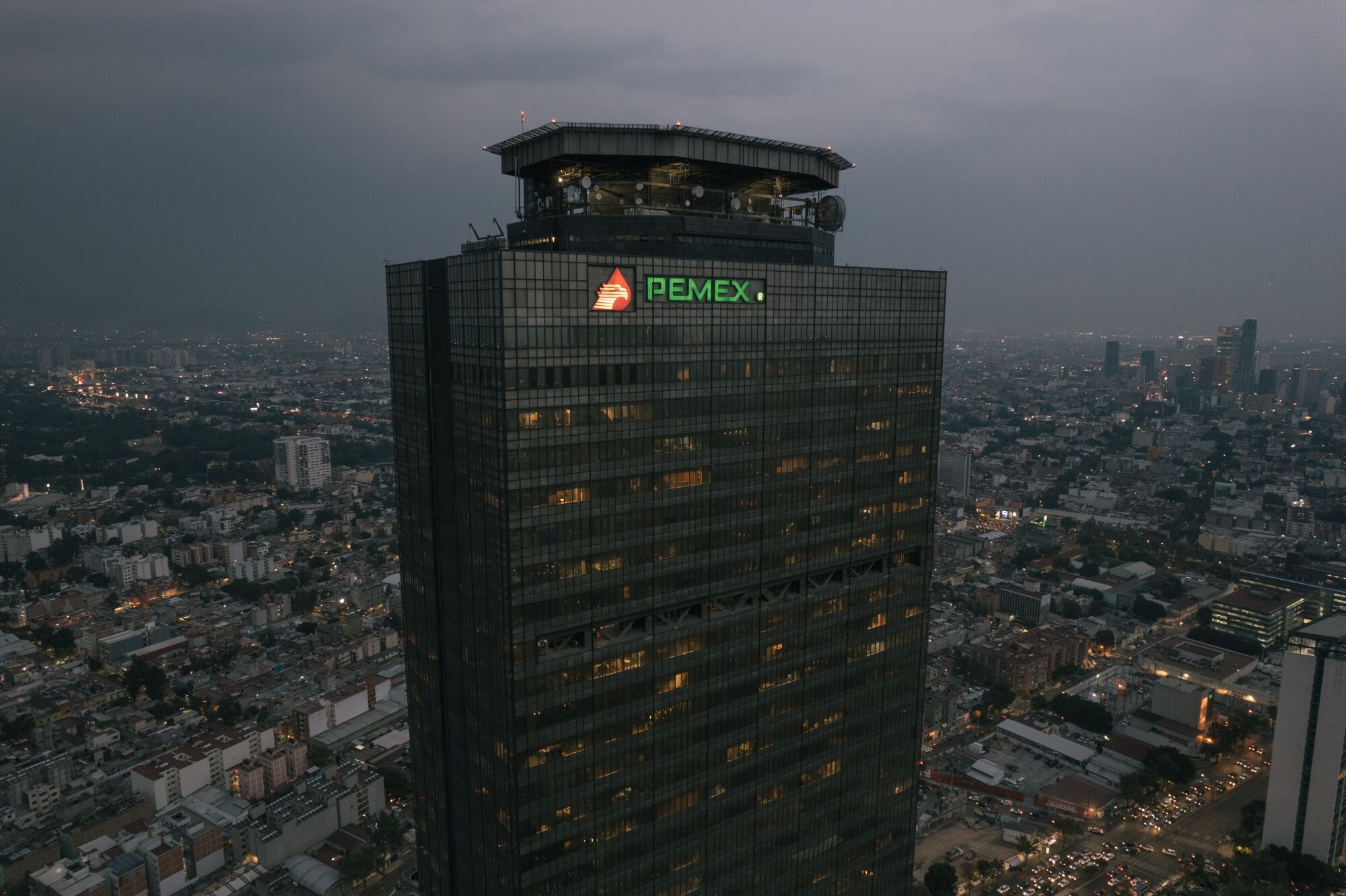 Mexico’s Pemex Gets Tax Relief in Presidential Decree - Bloomberg