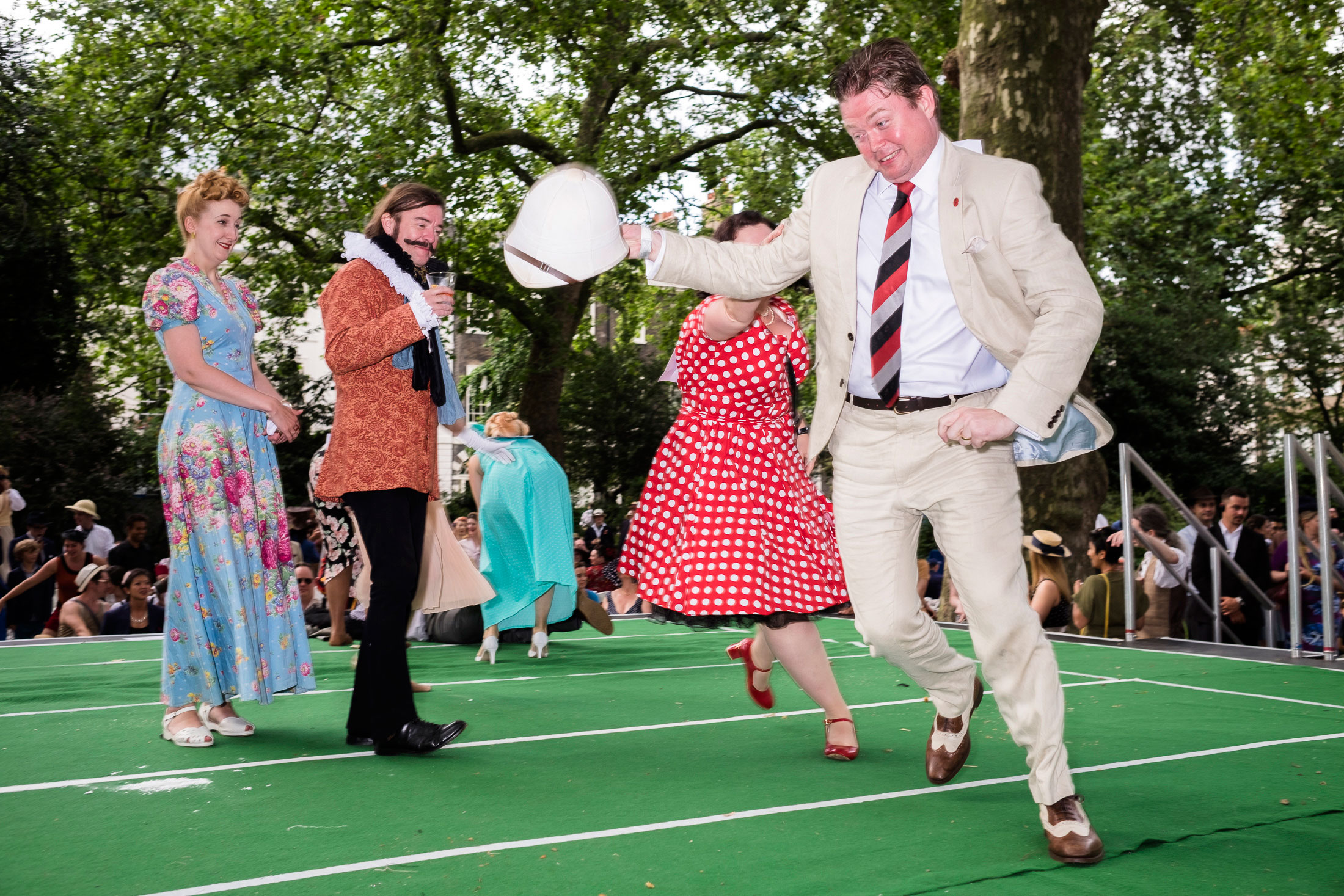 London Chap Olympics in Photos - Bloomberg