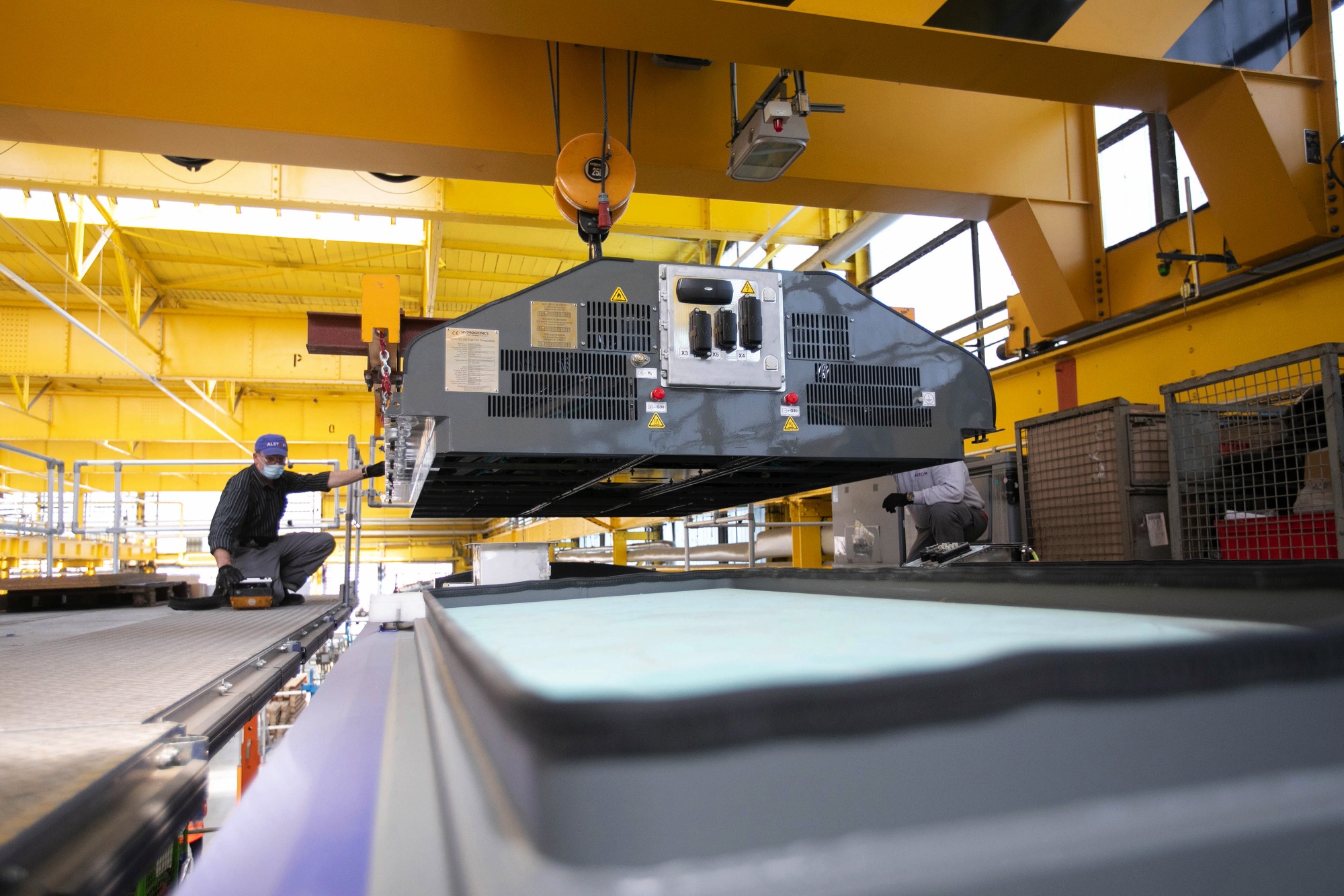 European Factories Hire Workers at Record Pace to Fill Orders - Bloomberg