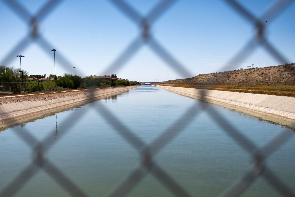 Water Rights in Arizona Create Tensions Between Developers and Farmers ...
