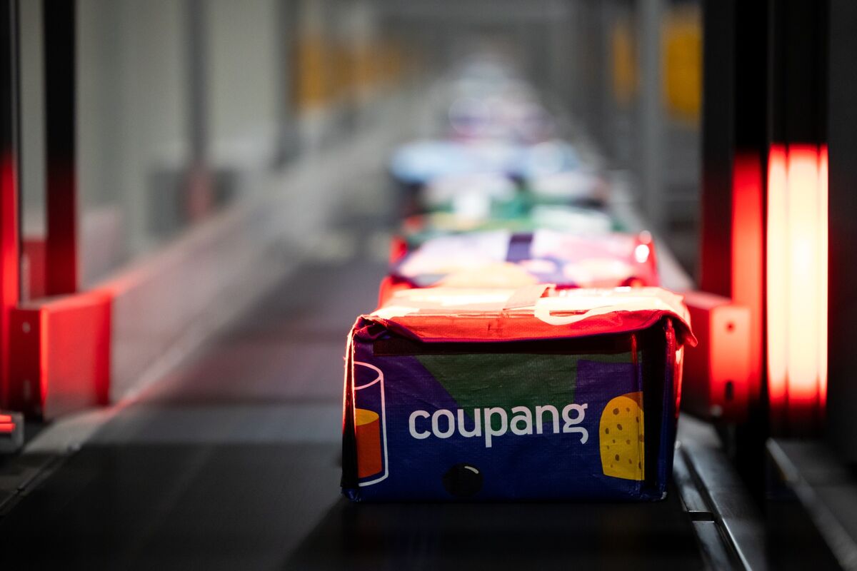 Coupang Losses Widen With Expansion Spending and Fire Damage - Bloomberg