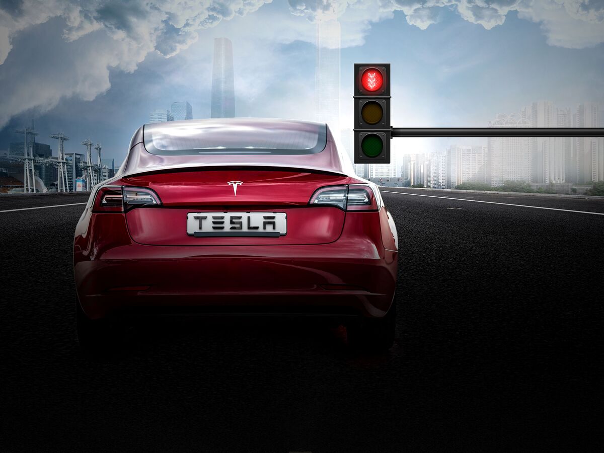 ¿Ya sabe si funcionó que Tesla recortara sus precios? - Bloomberg