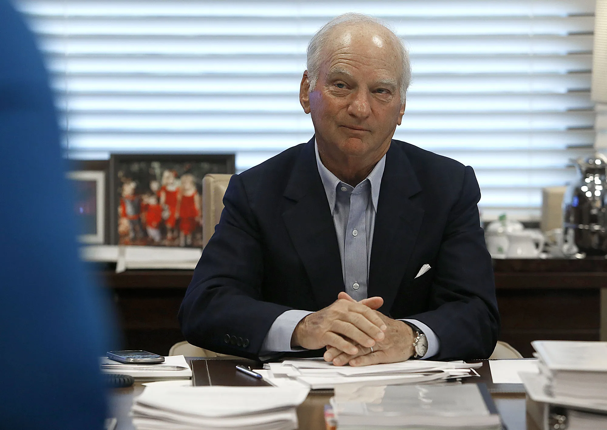 KKR’s George Roberts Donates $140 Million to Claremont McKenna College ...