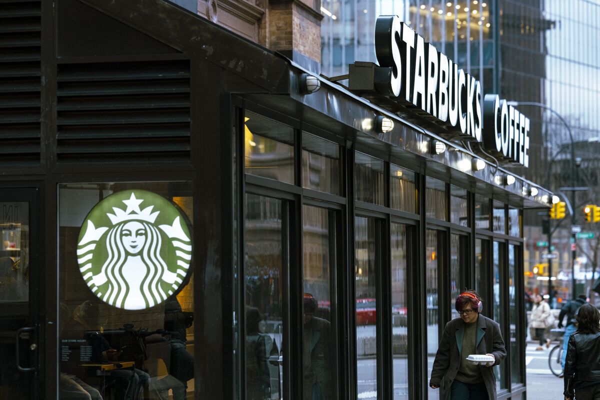 Starbucks (SBUX) New CEO Says Staff Should Be Together as Much as ...