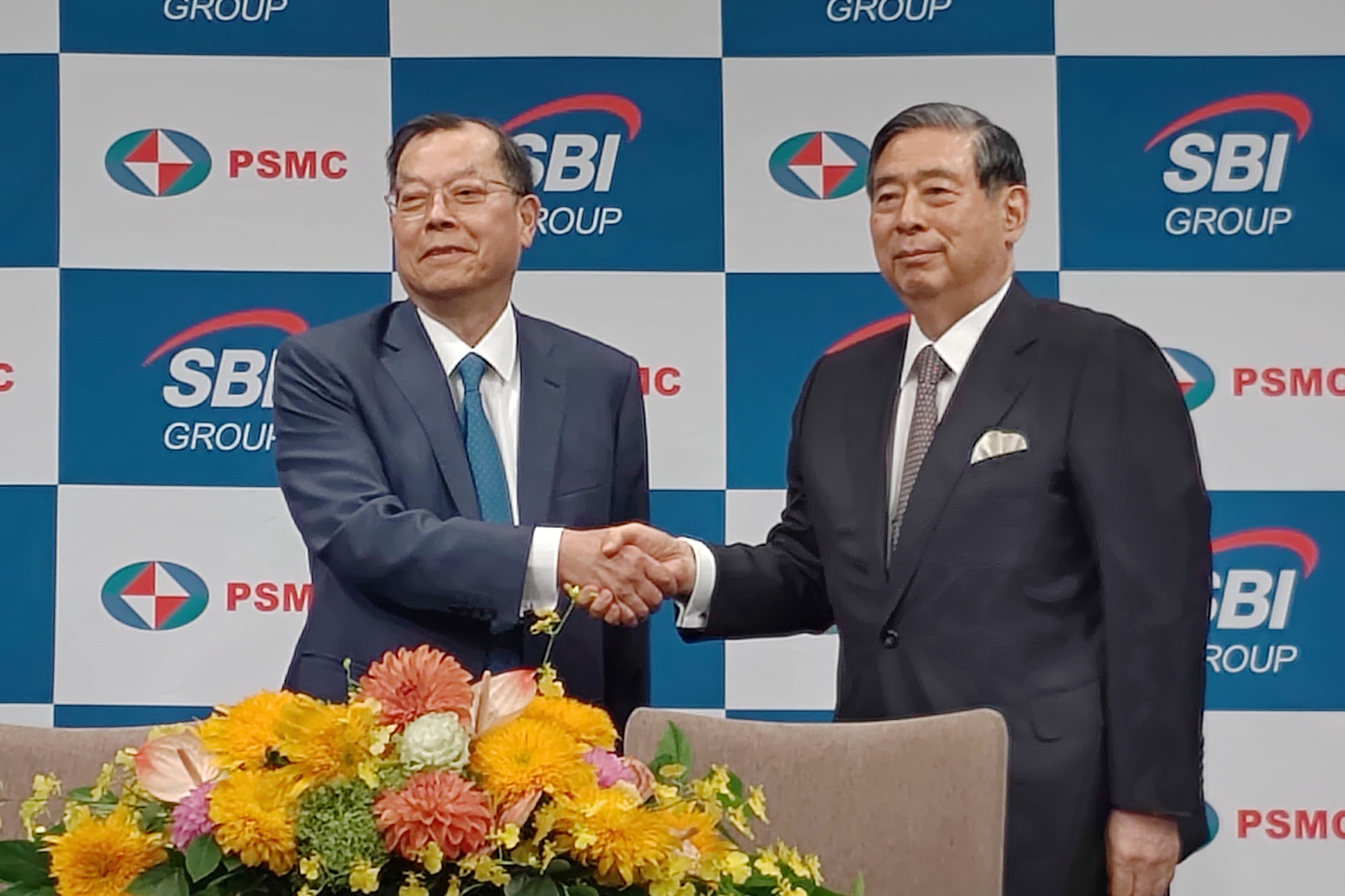 SBIが台湾大手と半導体工場建設へ「供給網の起点に」と北尾氏 - Bloomberg