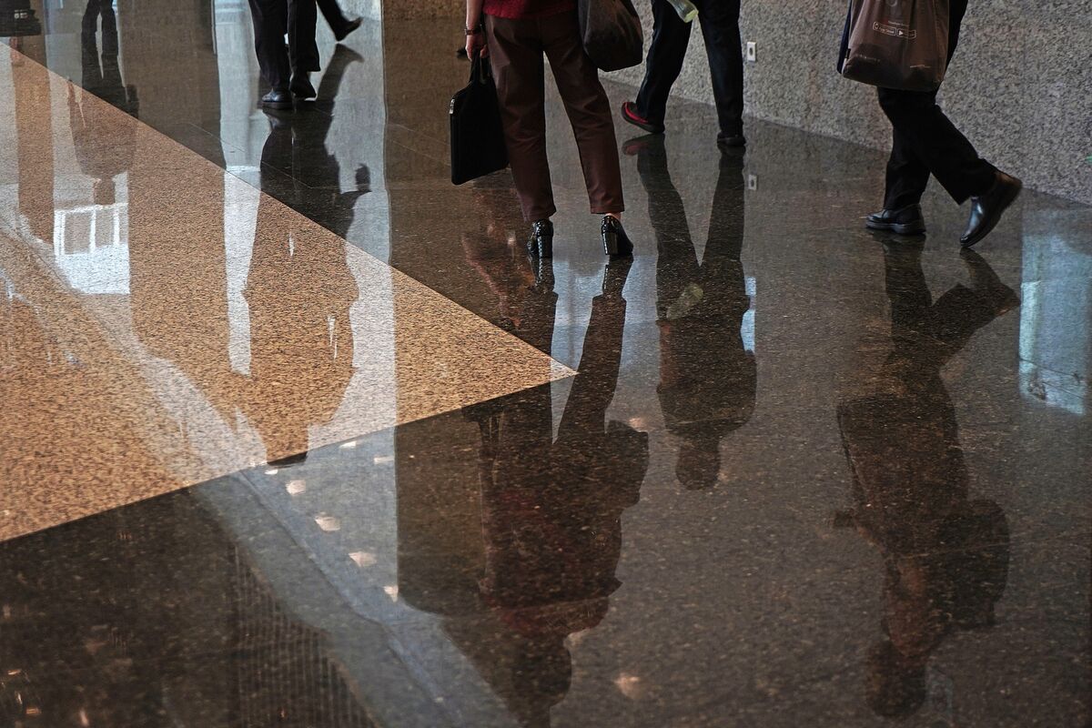Rising Rates Evoke Fears of 1990s Asia Crisis for Emerging Markets ...