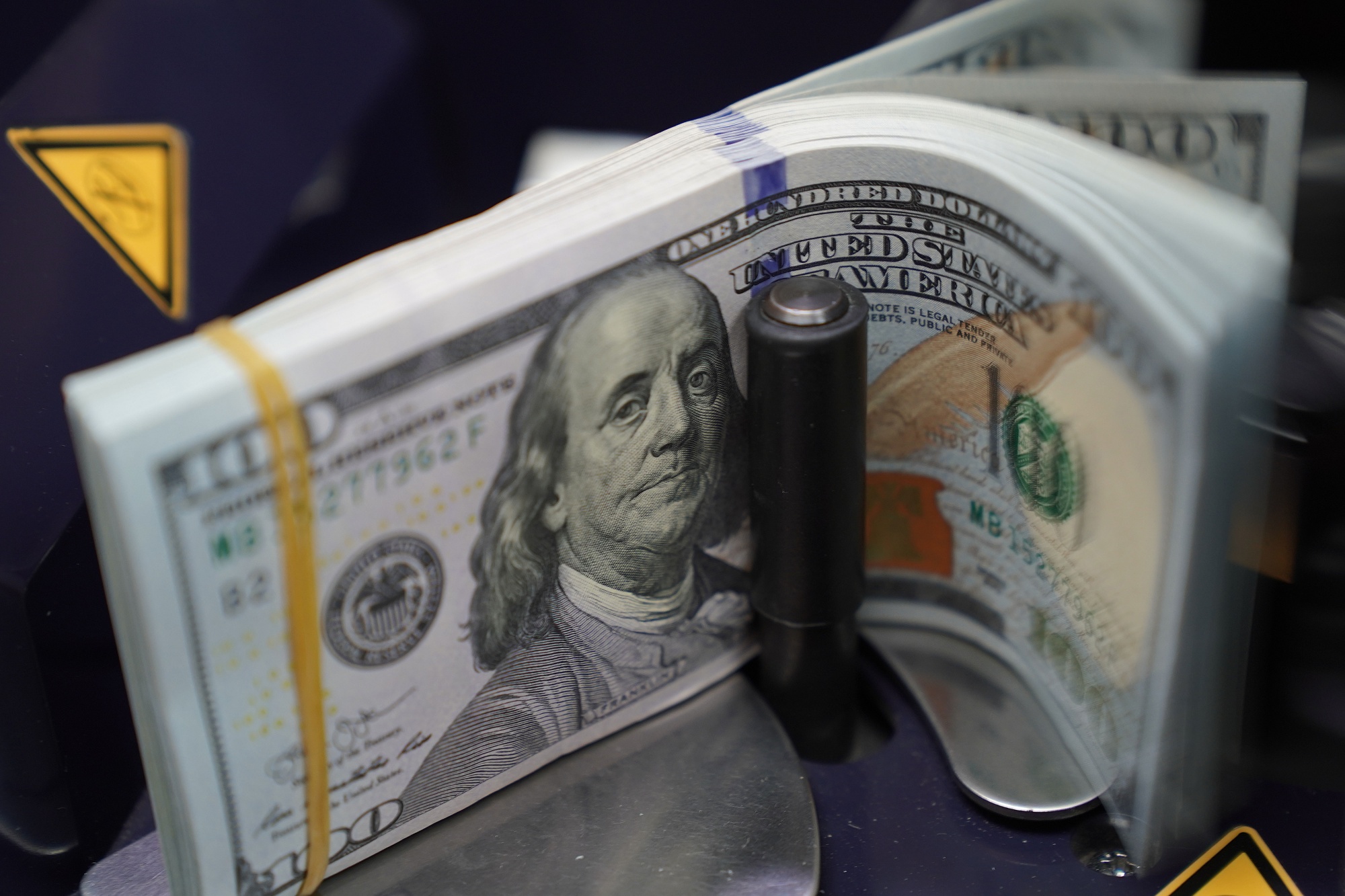 How To Hedge Against A US Dollar Scare Bloomberg How To Hedge Against A US Dollar Scare Bloomberg