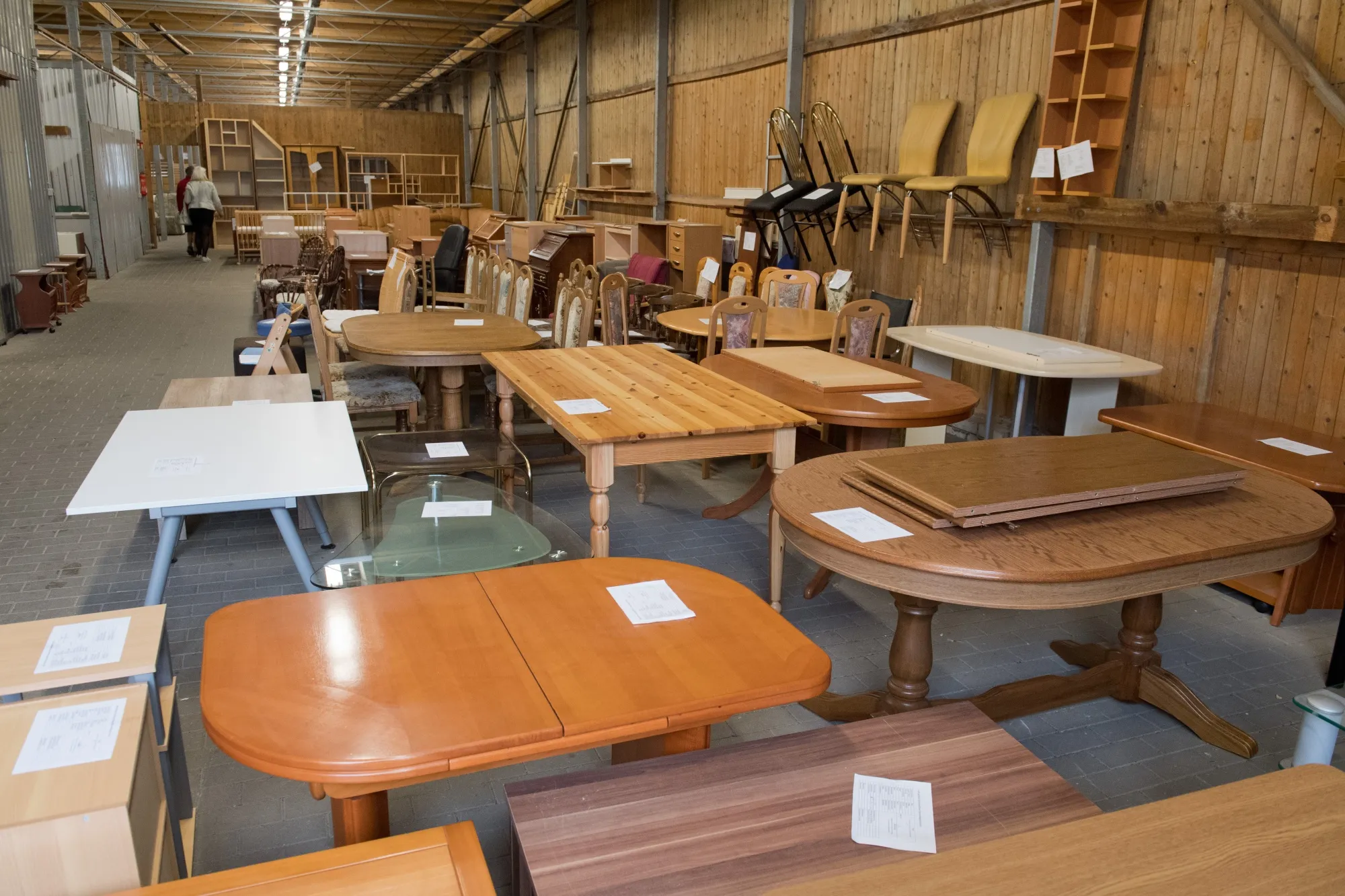 To Cut Waste Berlin Opens Its Own Secondhand Shop Bloomberg