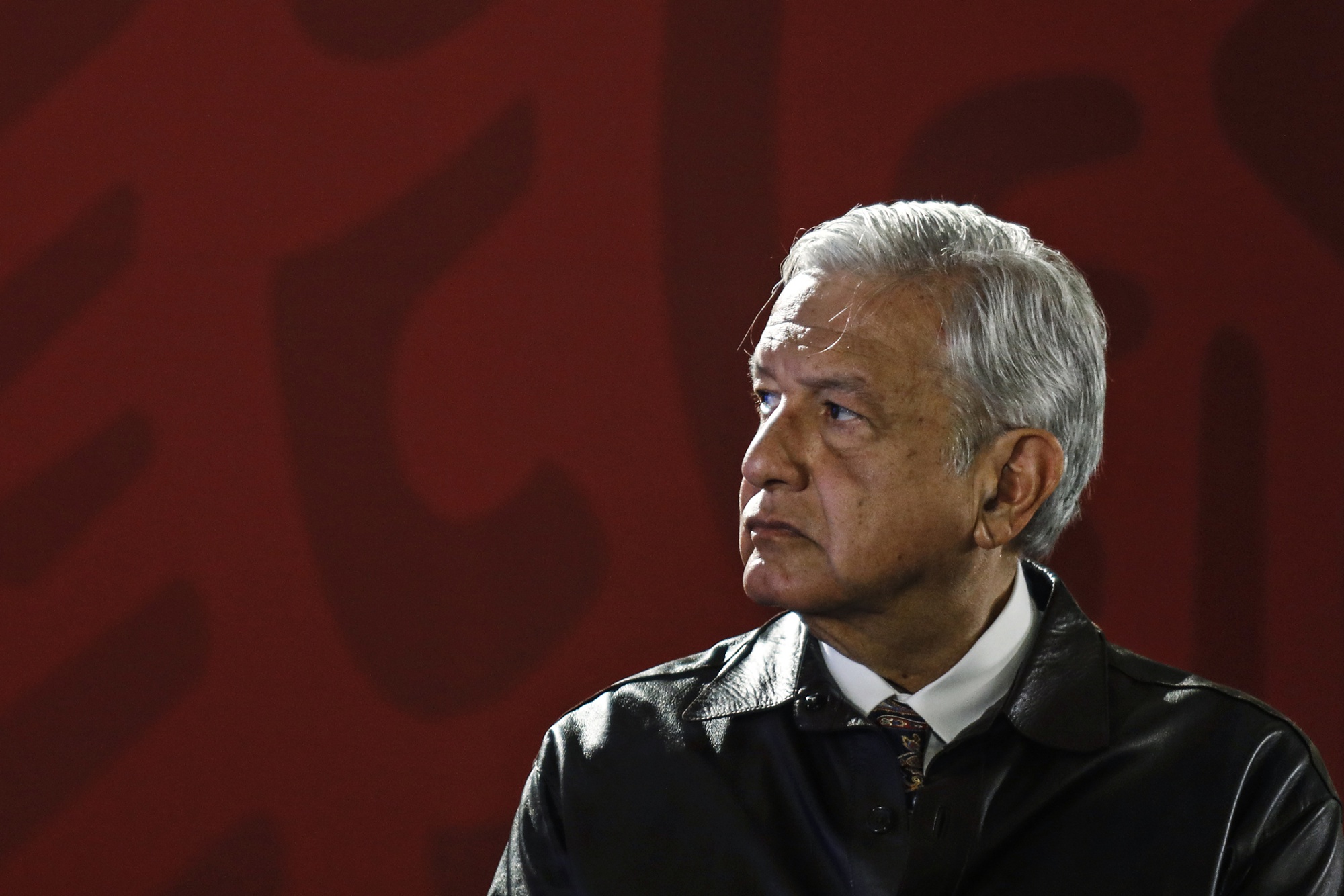 AMLO Takes a Hard Right Turn in Mexican Banking Conference - Bloomberg