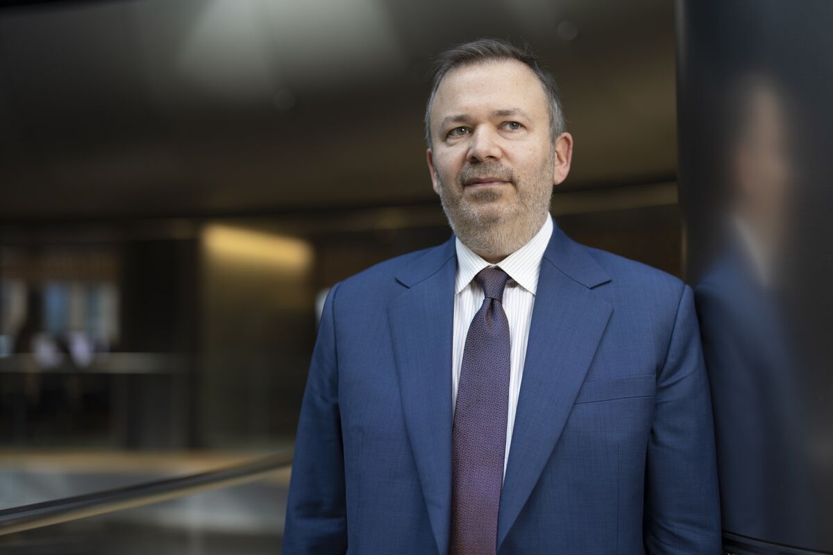 Saba’s Boaz Weinstein Sees Value in Closed-End Fund Arbitrage - Bloomberg