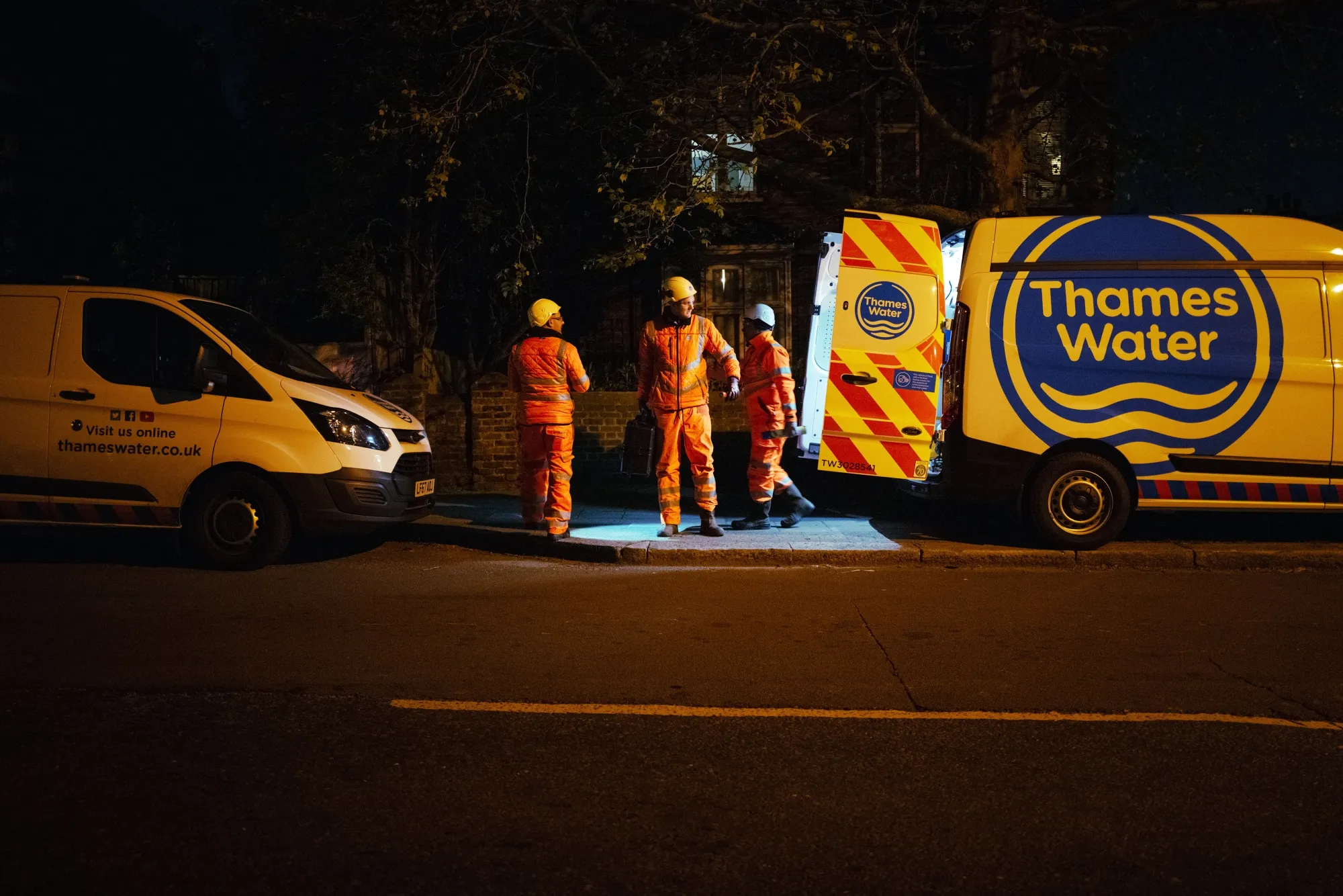 Thames Water Set to Pay Up for First Bond Since Industry Chaos - Bloomberg