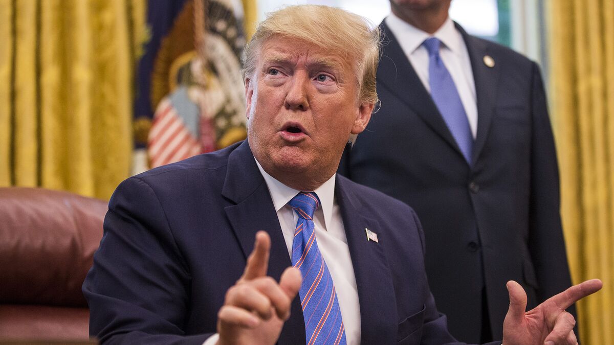 Trump Shows Concern for Strengthening Dollar in Fed Interviews - Bloomberg