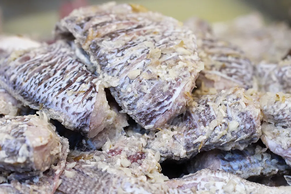 Sea Says Thai Preserved-Fish Seller's Chances Equalized by Web - Bloomberg