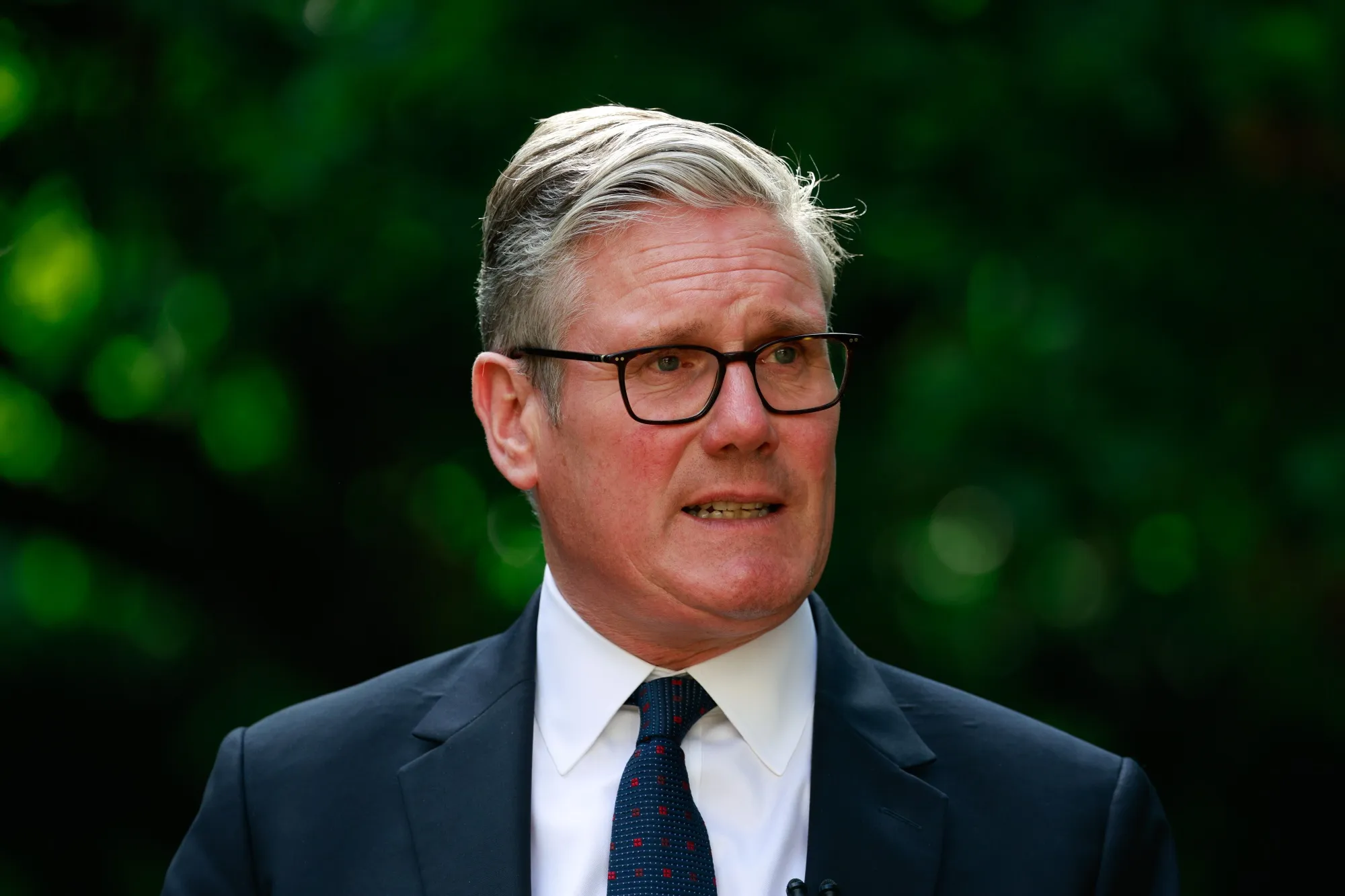 Starmer Swings From Defiance to Deal-Making to Save Welfare Bill ...