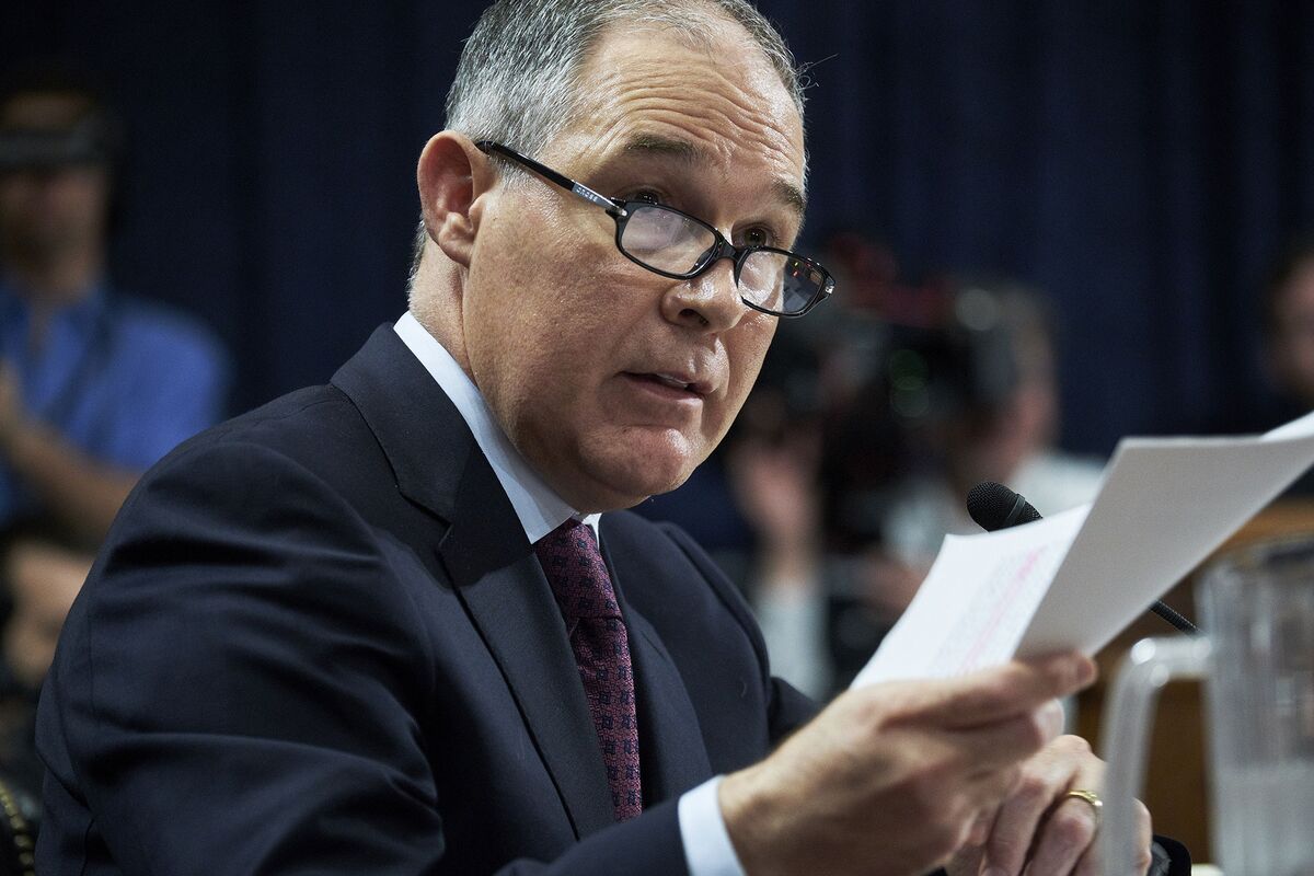 EPA Chief Pledges to Secure Toxic Sites in Irma's Storm Path - Bloomberg