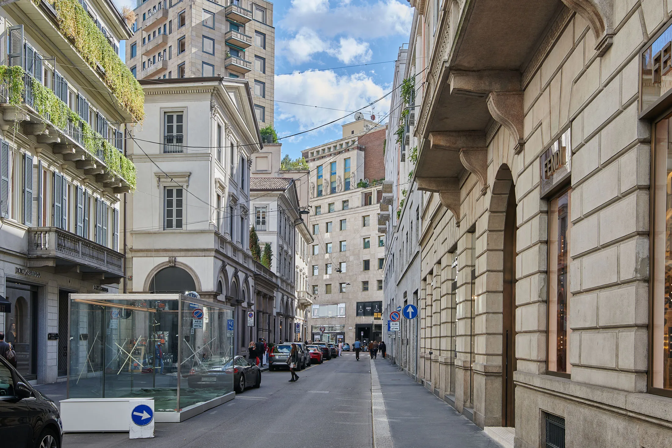 Gucci Owner Spends €1.3 Billion for Building on Milan’s Most Expensive ...