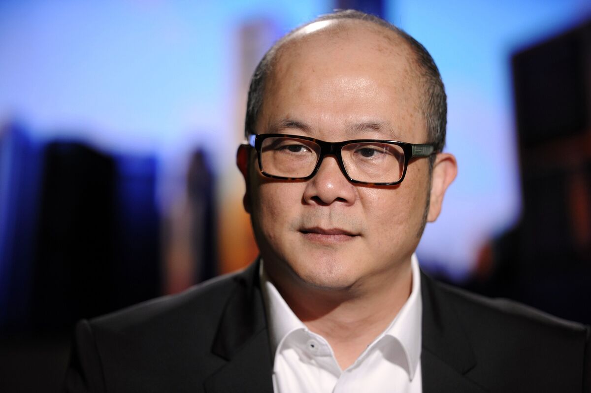 Osim CEO Lifts Offer for Massage-Chair Maker to $241 Million - Bloomberg