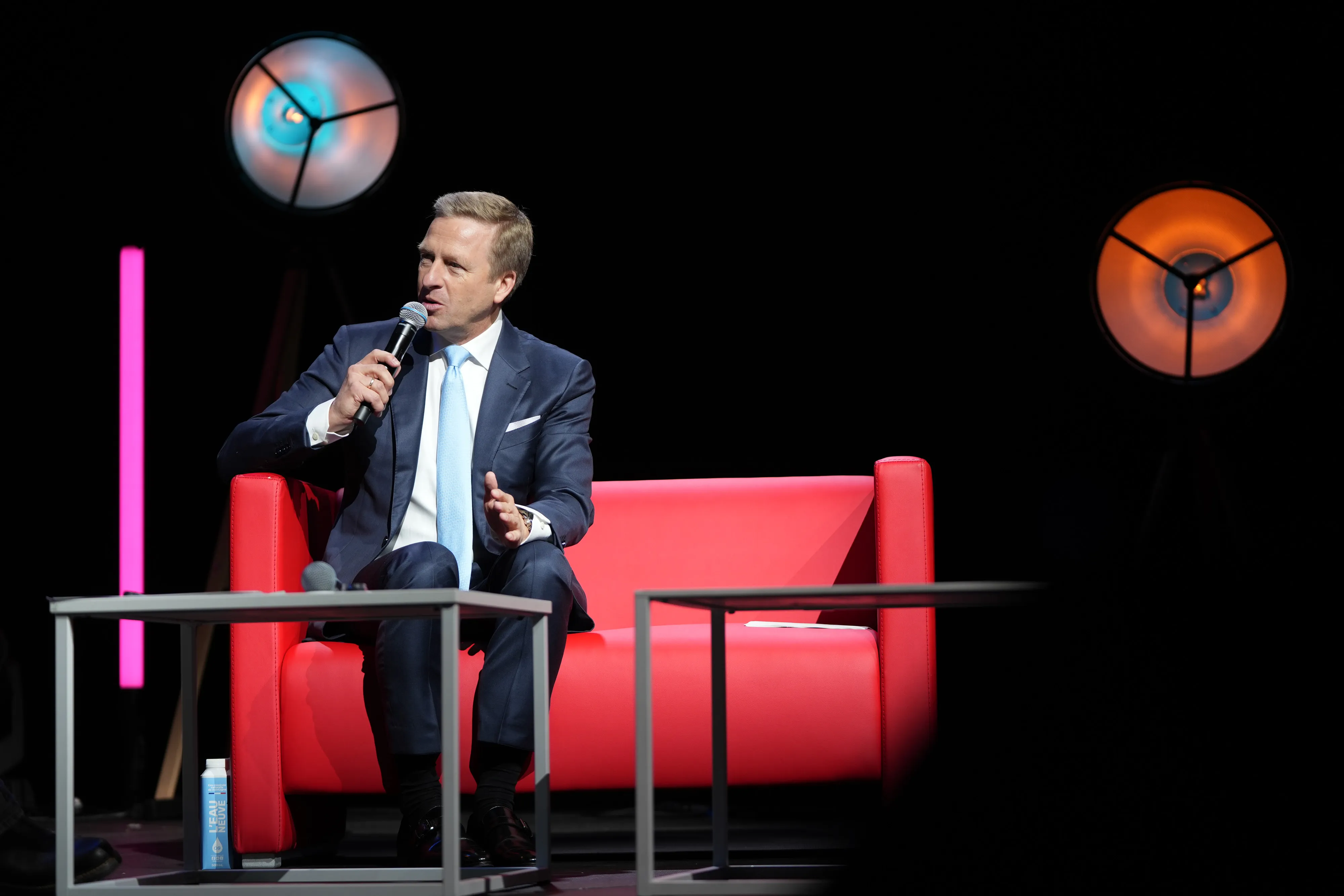 BMW-Chef Zipse: EU-Verbrennerverbot ‘nicht mehr realistisch’ - Bloomberg