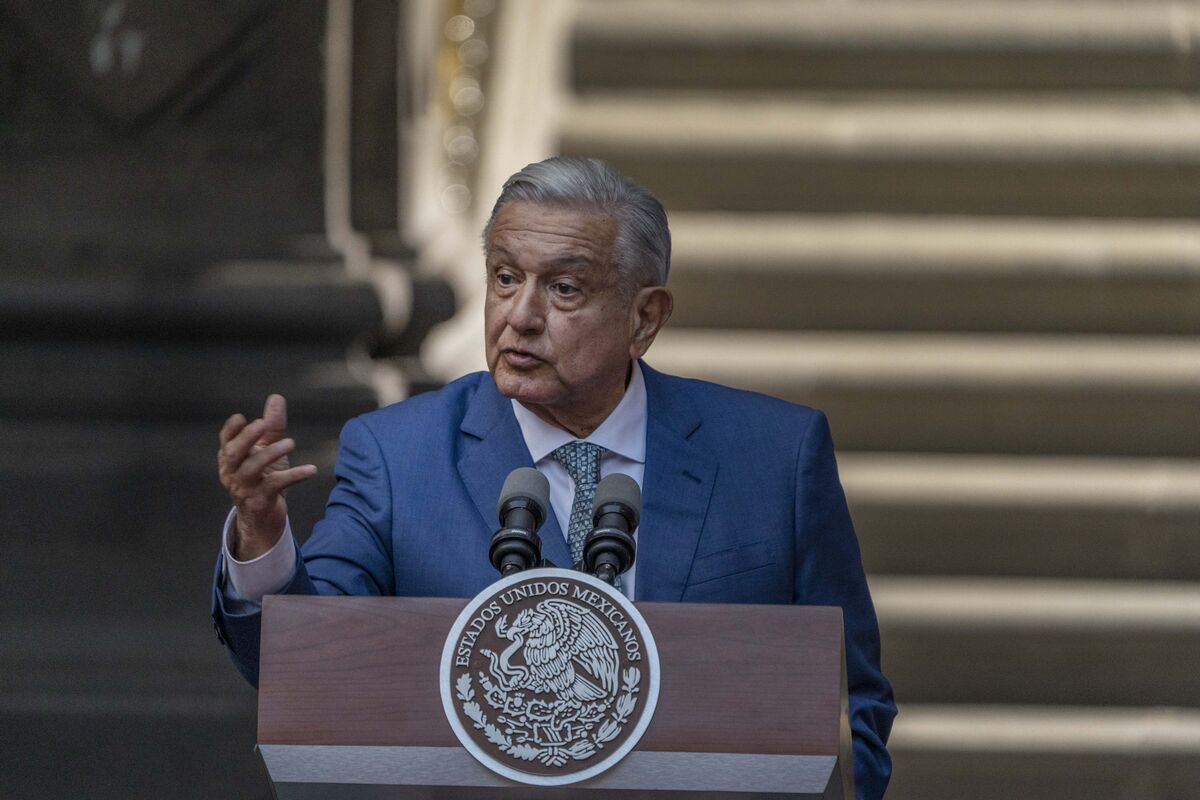 Mexico Senate Passes Electoral System Overhaul Ahead of Vote - Bloomberg
