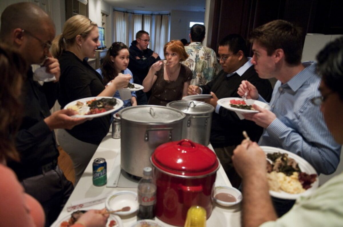 Food Recipes for Fiery Tableside Preparation - Bloomberg