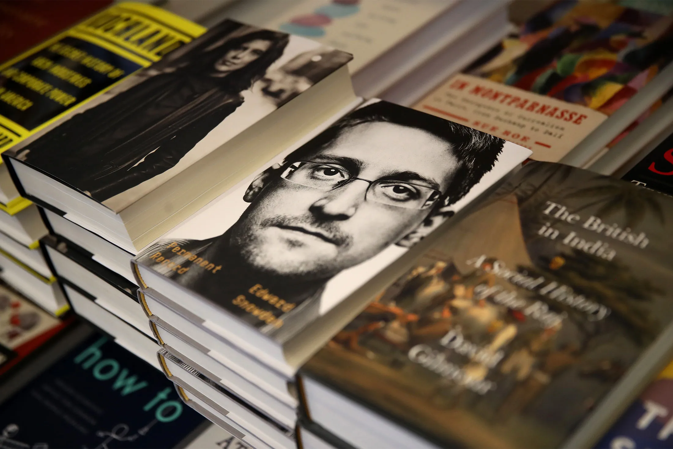 Snowden’s Failure to Have Book Screened Means No Profit - Bloomberg