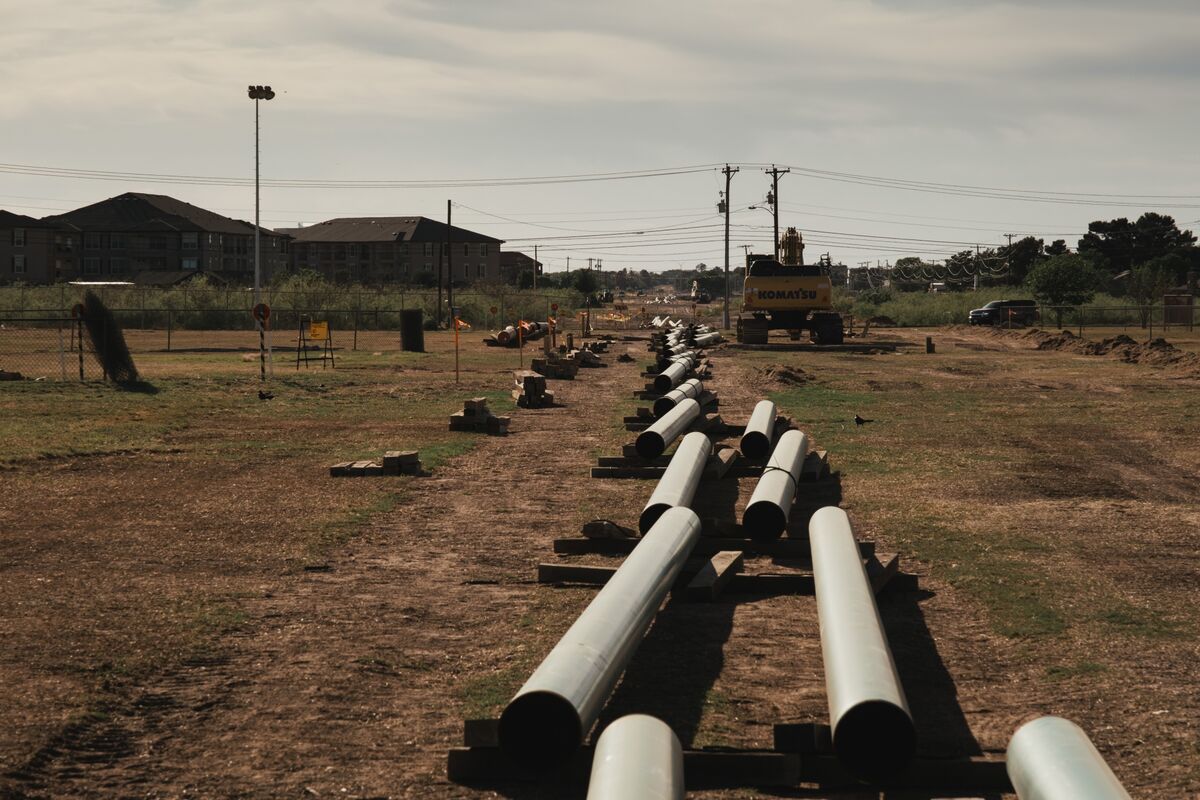 Williams (WMB) Granted Injunction to Stop Energy Transfer Conduit ...