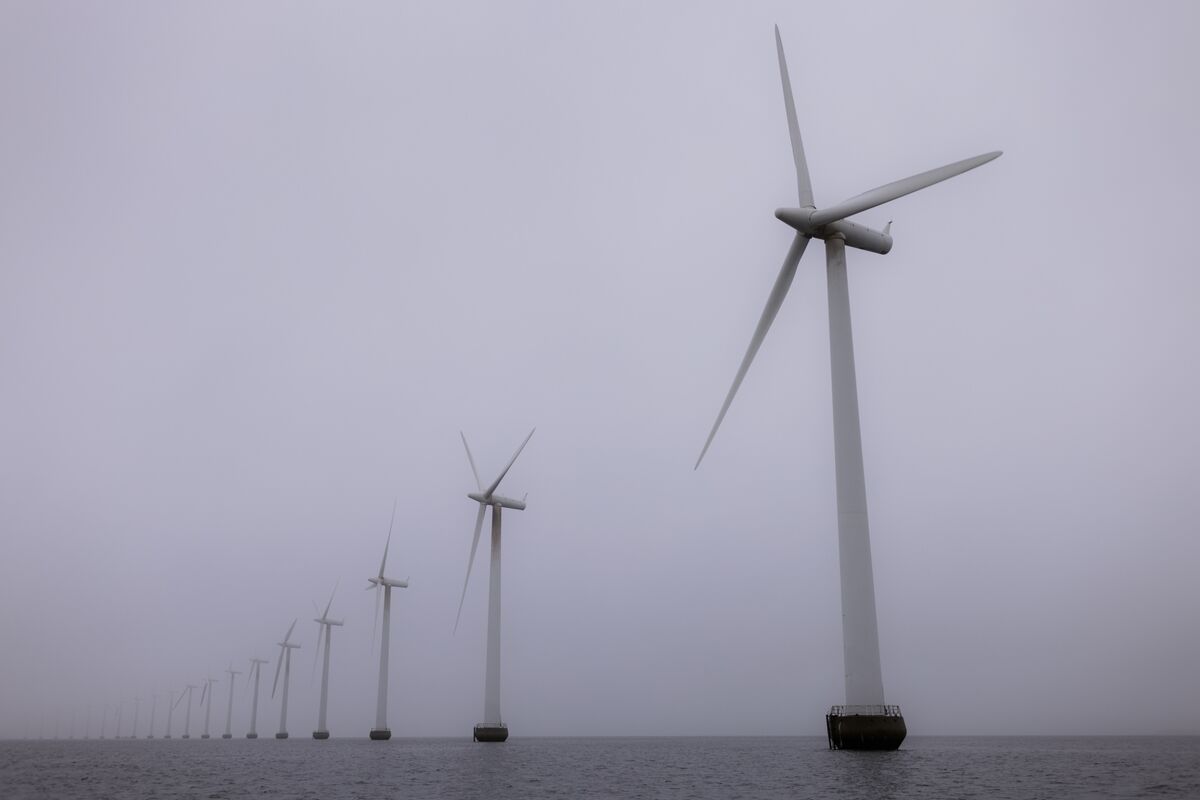 Mitsubishi Exits Offshore Wind Sites in Blow to Japan Transition ...