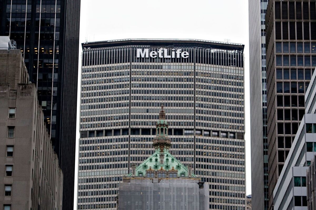 MetLife Ruling Puts Financial System at Risk - Bloomberg