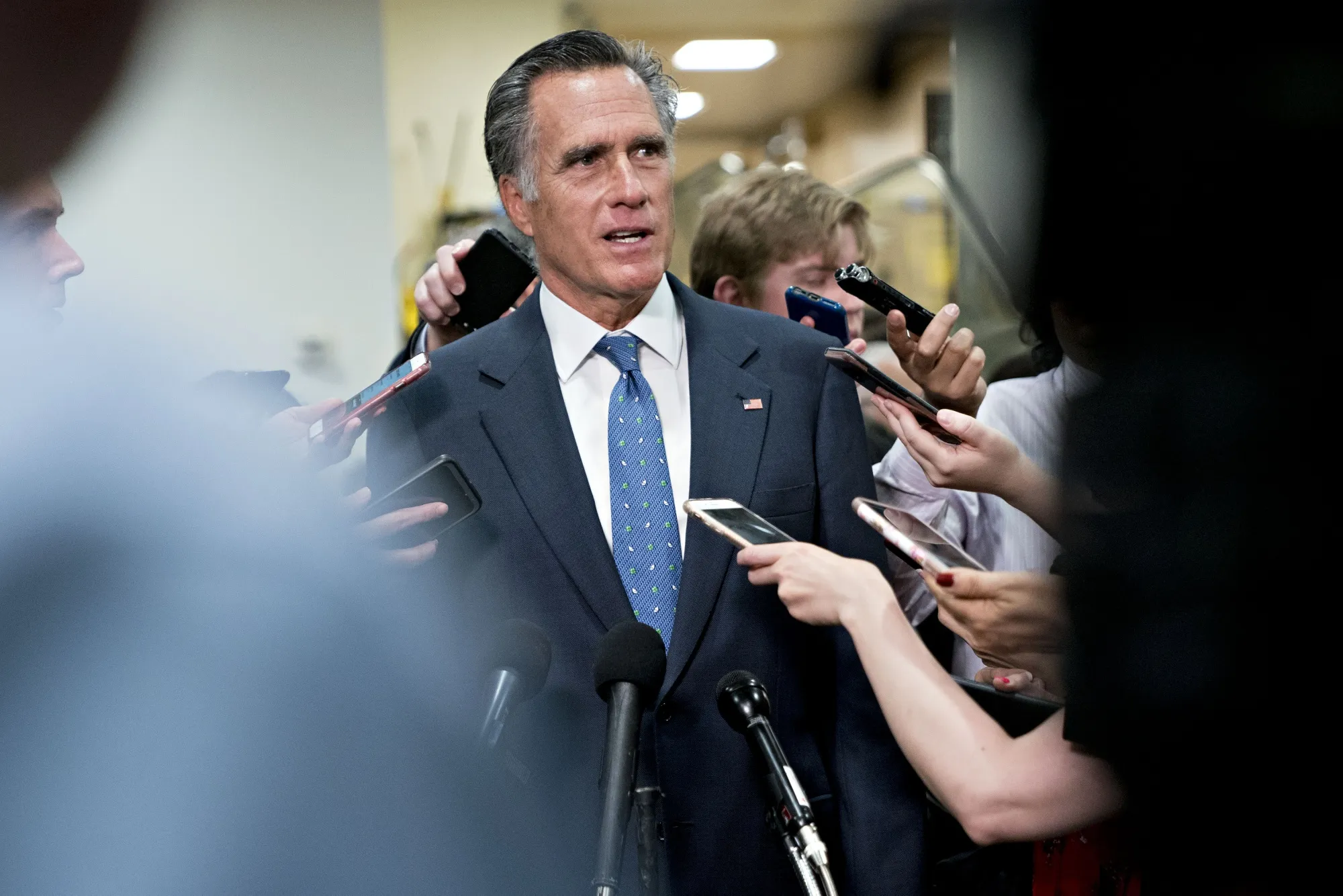 Trump Slams Romney for Criticism as Third GOP Senator Chimes In - Bloomberg