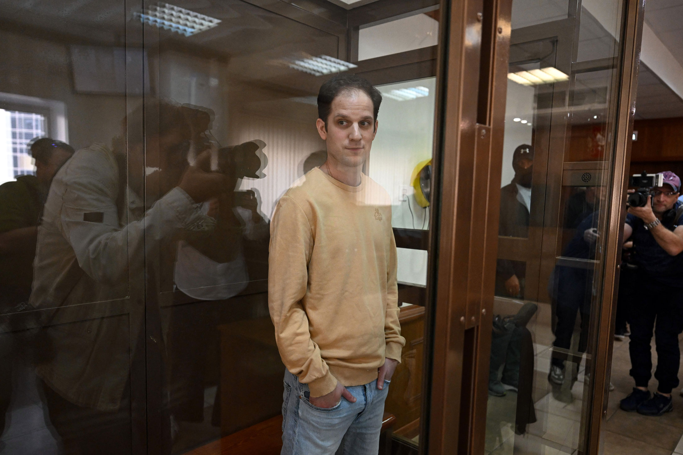 Evan Gershkovich: Putin Says Russia Seeks ‘Acceptable’ Deal With US on ...