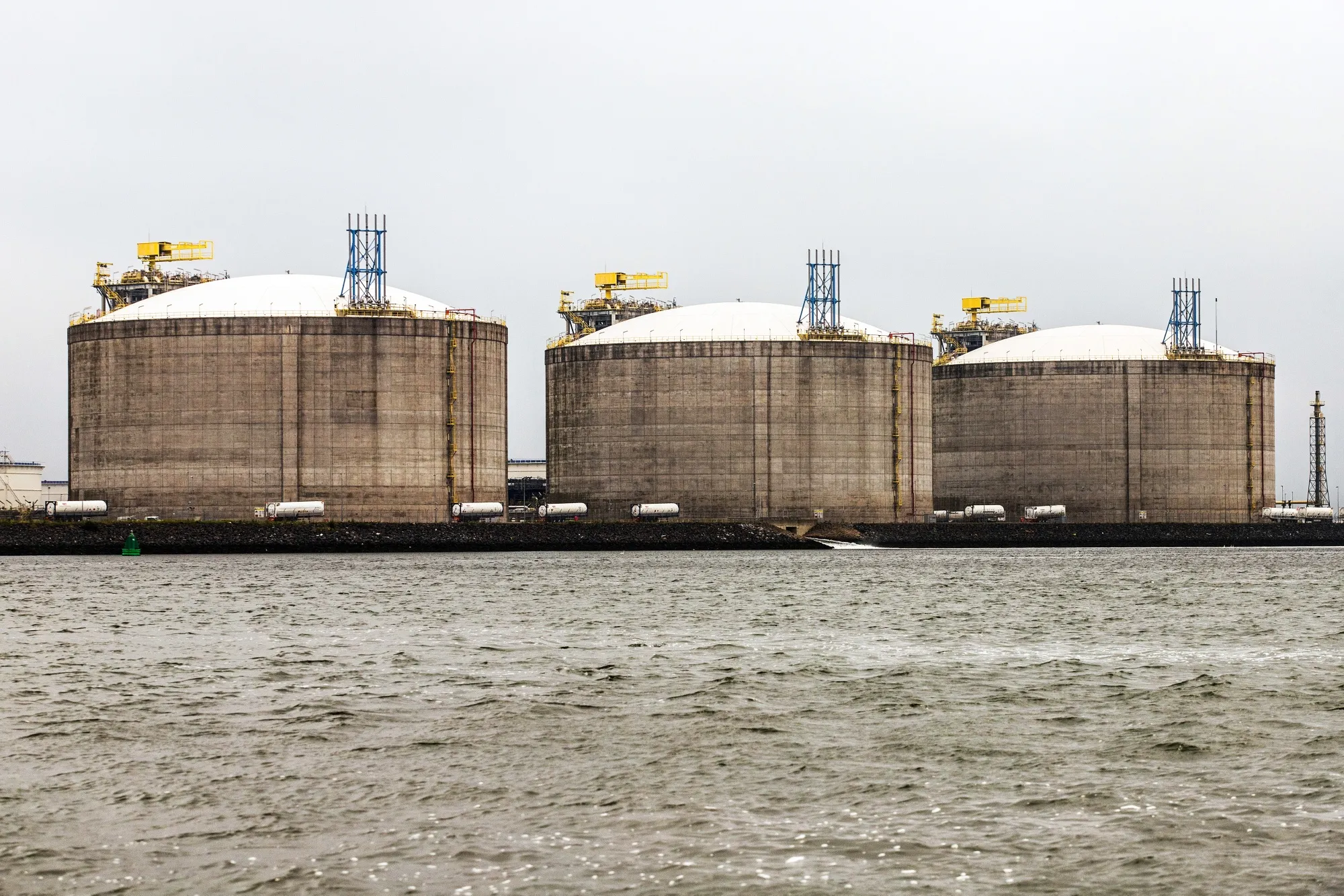 Group of EU Nations Holds Talks on Relaxing Gas Storage Targets - Bloomberg