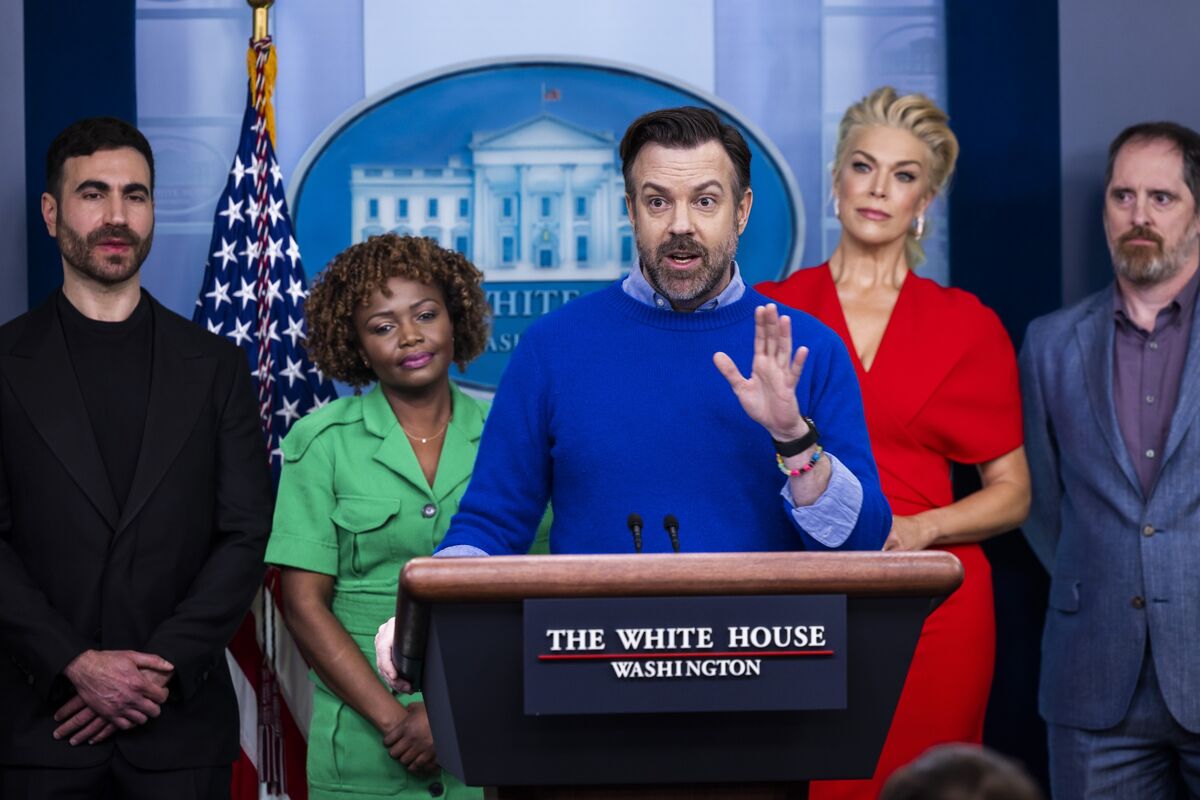 ‘Ted Lasso’ Cast Visits White House to Promote Mental Health - TrendRadars