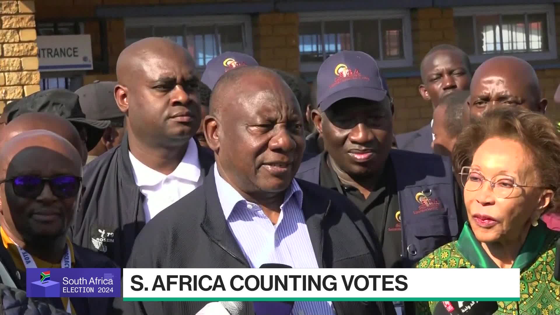 Watch South Africans Vote in Most Unpredictable Election Since 1994 ...
