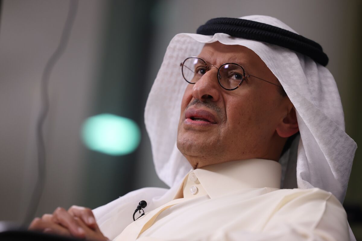Shorting Saudi: Oil Giant Ignores Energy Demand Is Shifting for Good ...