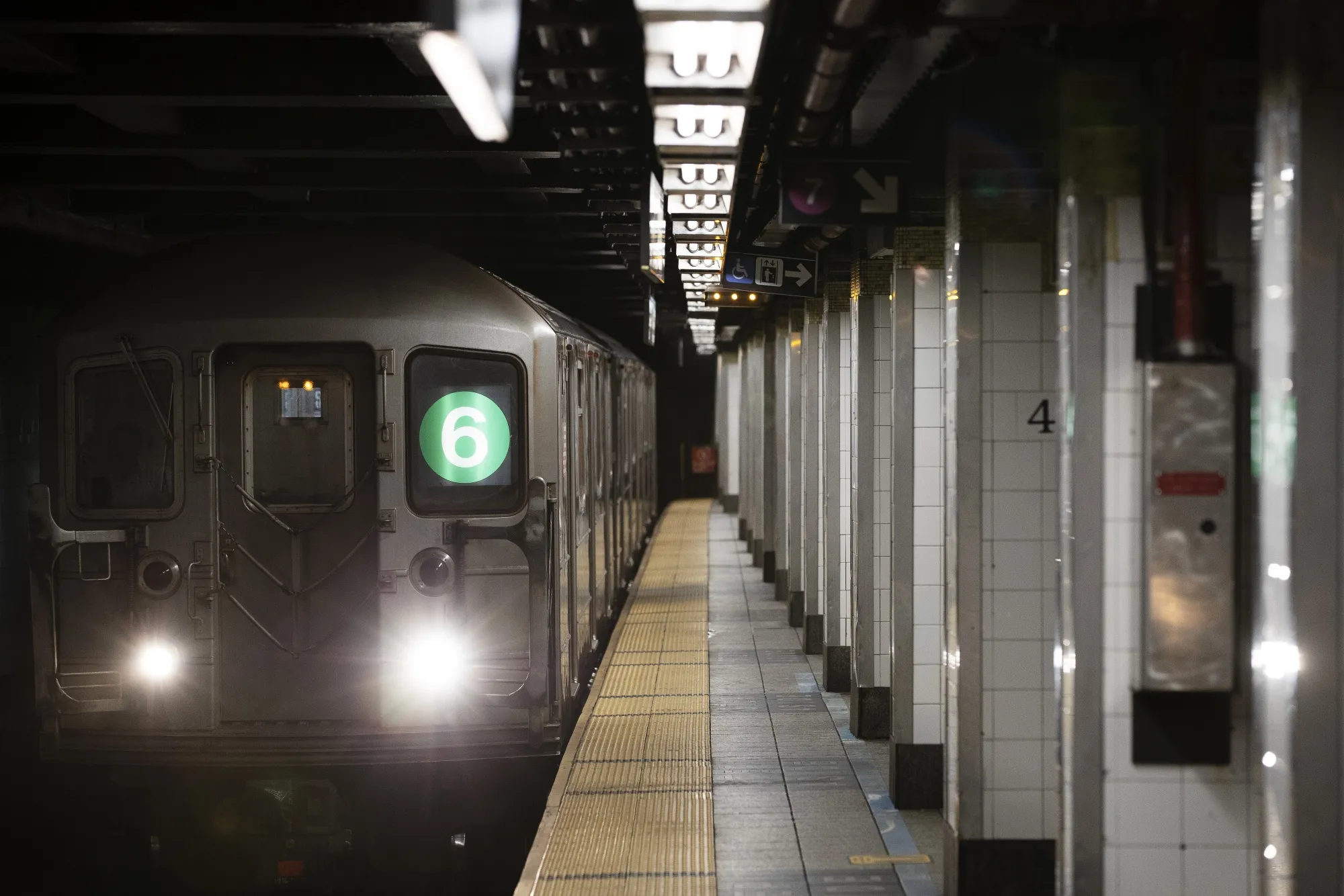 MTA to Make 95% of New York Subway Stations Accessible by 2055 - Bloomberg