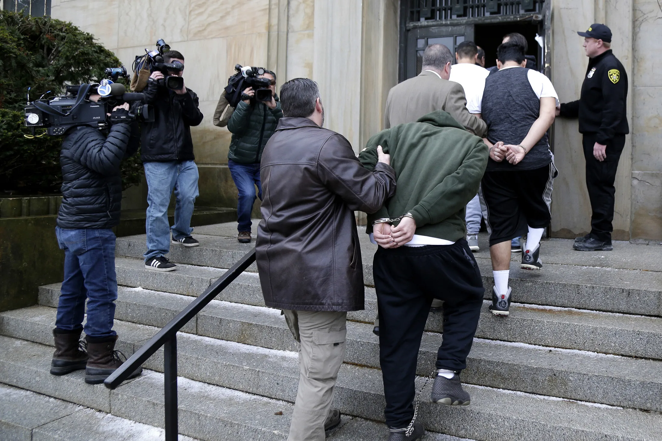 3 members of MS-13 street gang plead guilty in 9 killings in New York ...