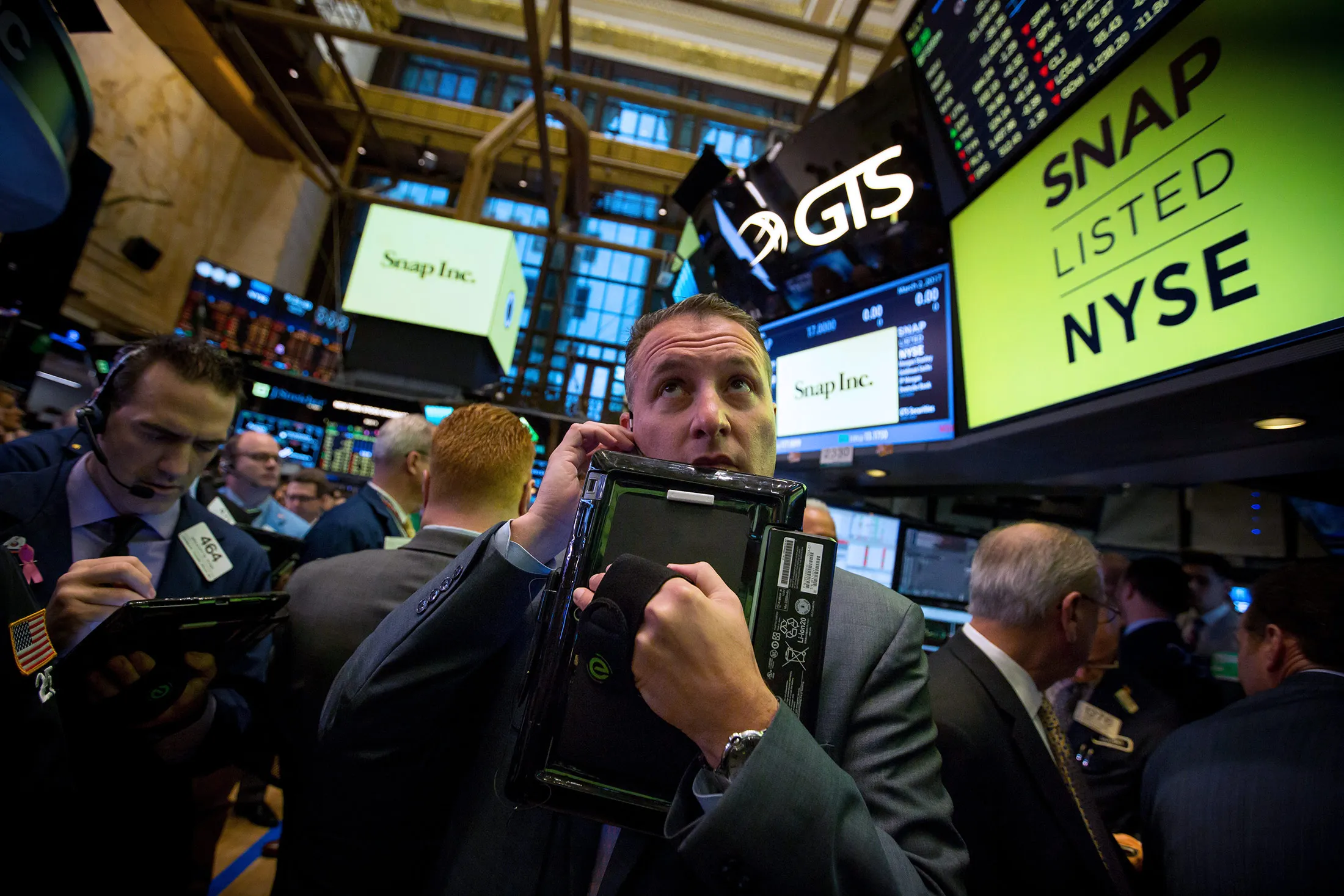 Dual-Class Shares - Bloomberg