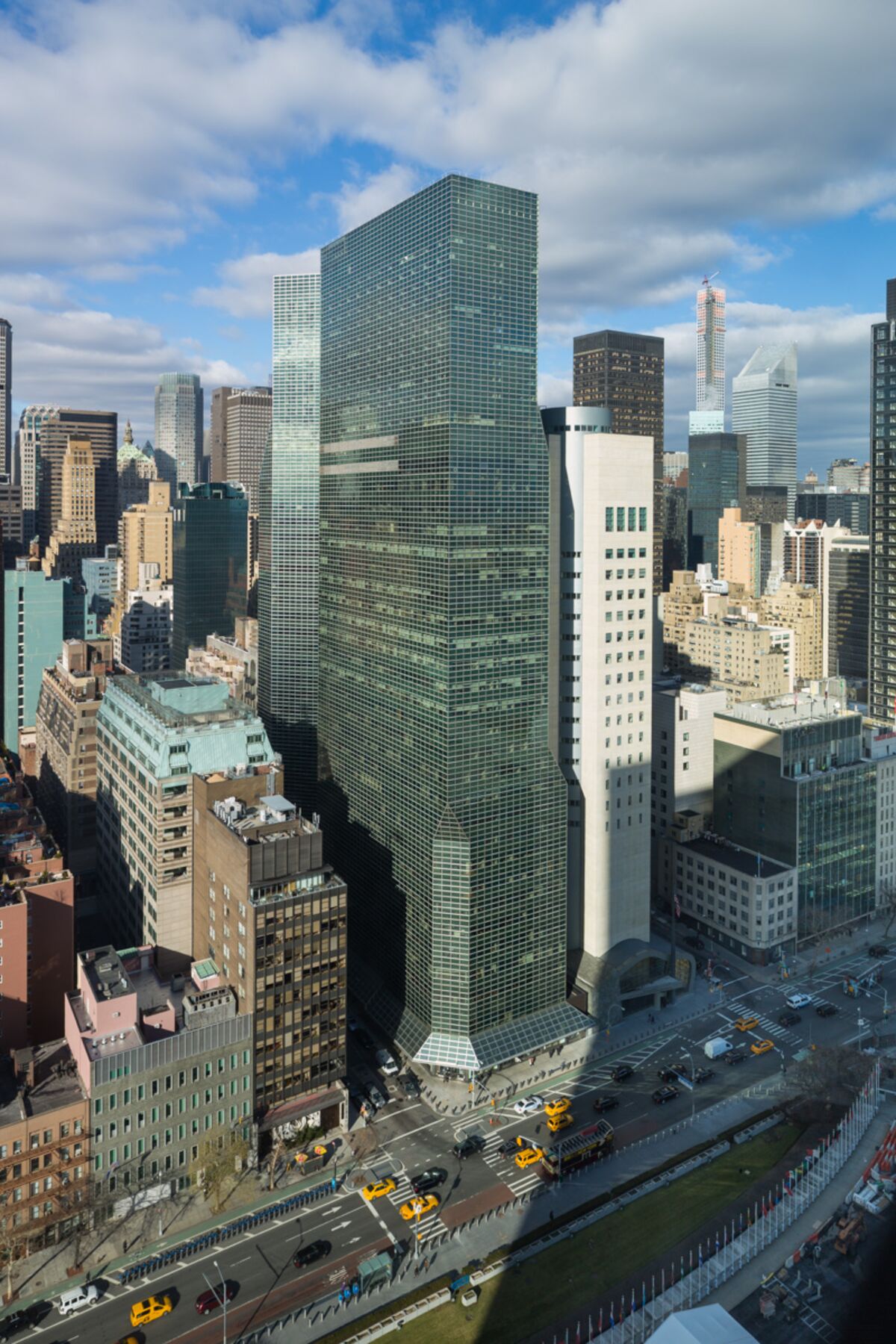 Two United Nations Buildings to Get $500 Million Renovation - Bloomberg