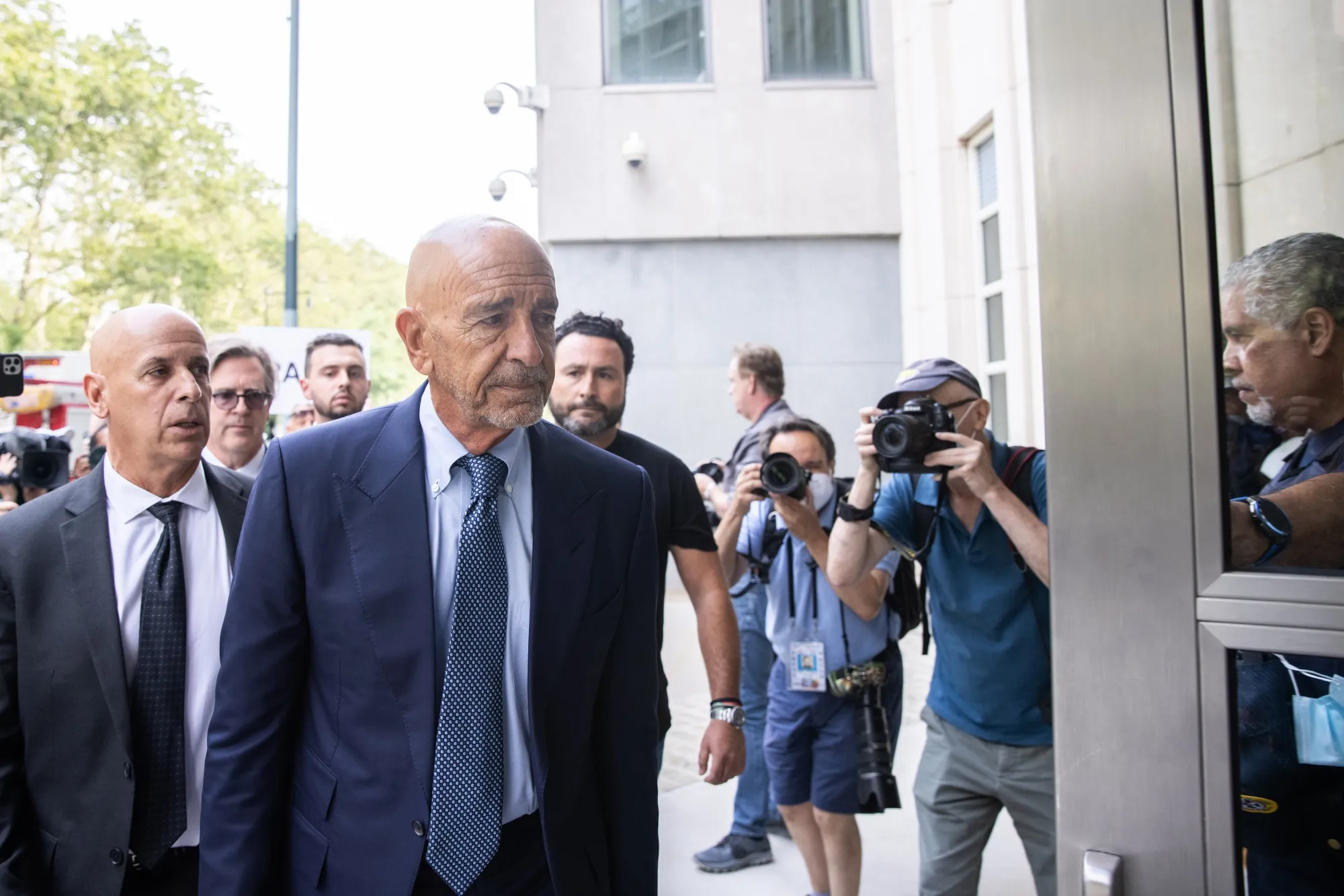 Tom Barrack Trial: US Judge Narrows Prosecution's Theories - Bloomberg