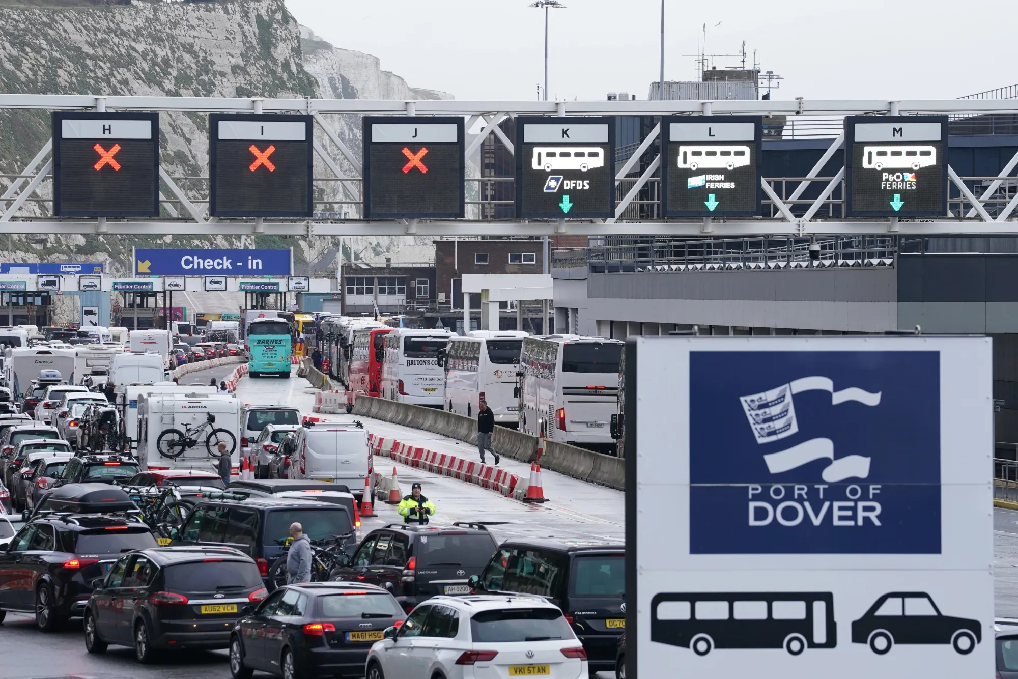 Dover Ferry Port Delays: Latest Update on Travel to France - Bloomberg