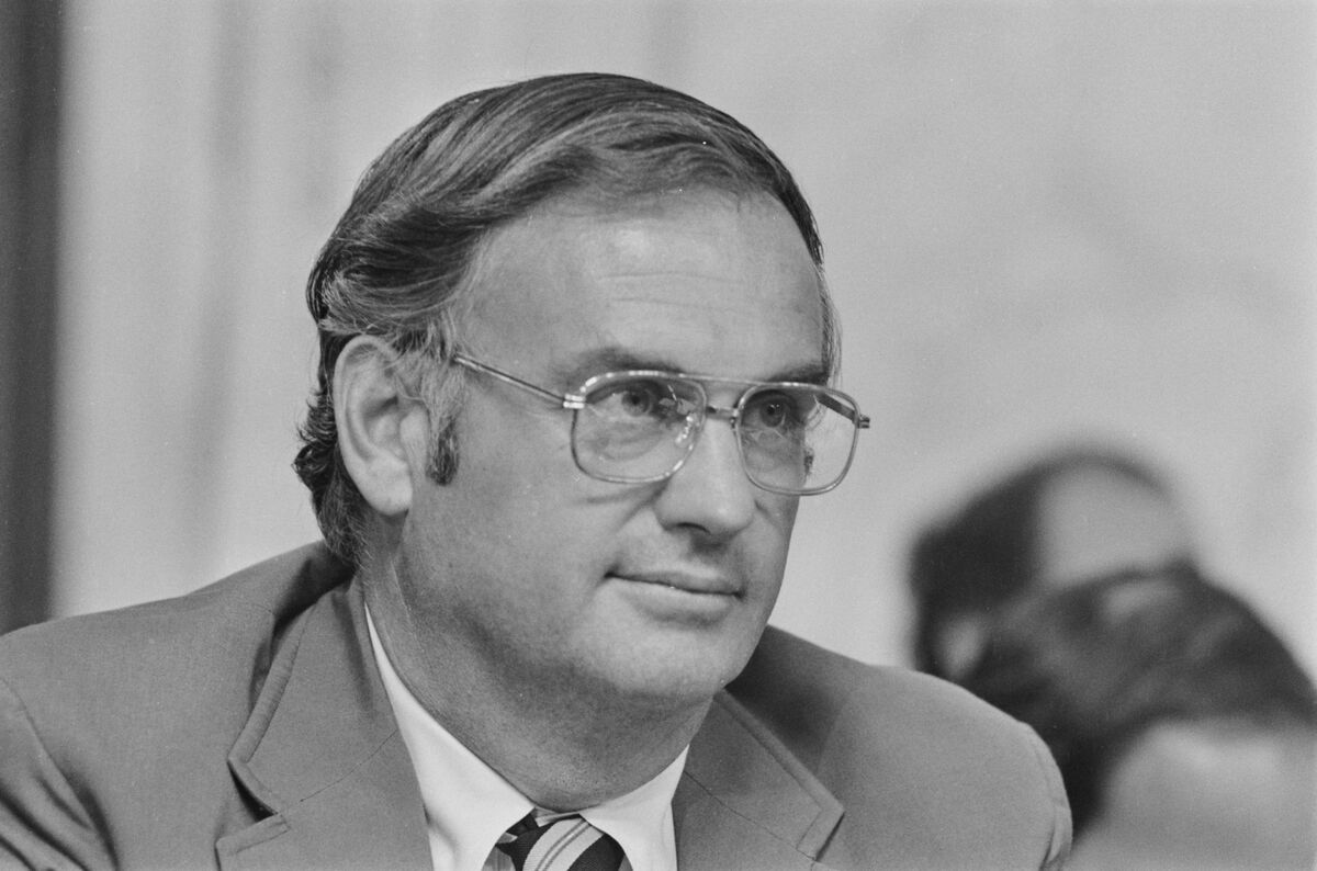 Lowell Weicker, Connecticut’s Maverick Republican Senator, Dies at 92 ...