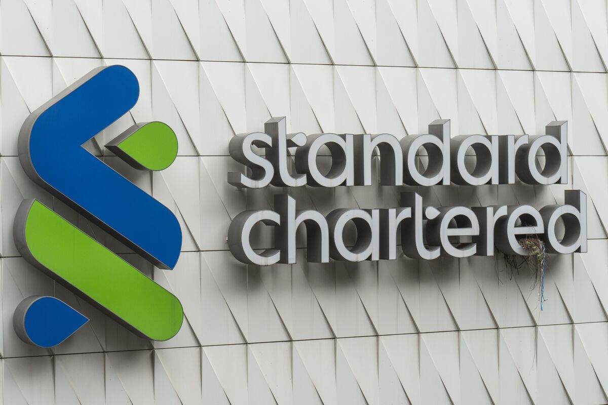 Standard Chartered Now Expects Half-Point Fed Rate Cut Next Week - Bloomberg