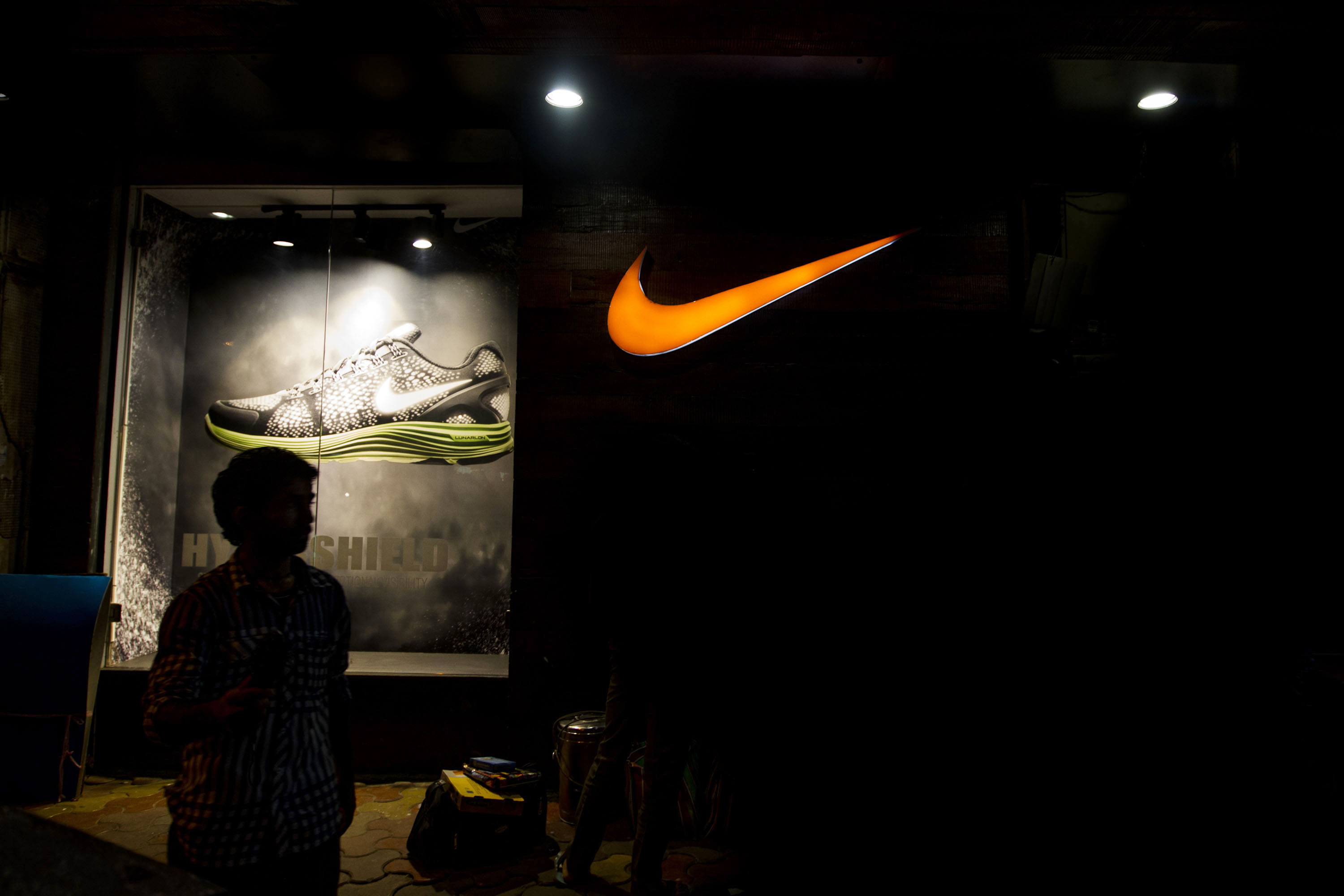 Nike Surges Most Since 2011 as Margins, China Rebound - Bloomberg