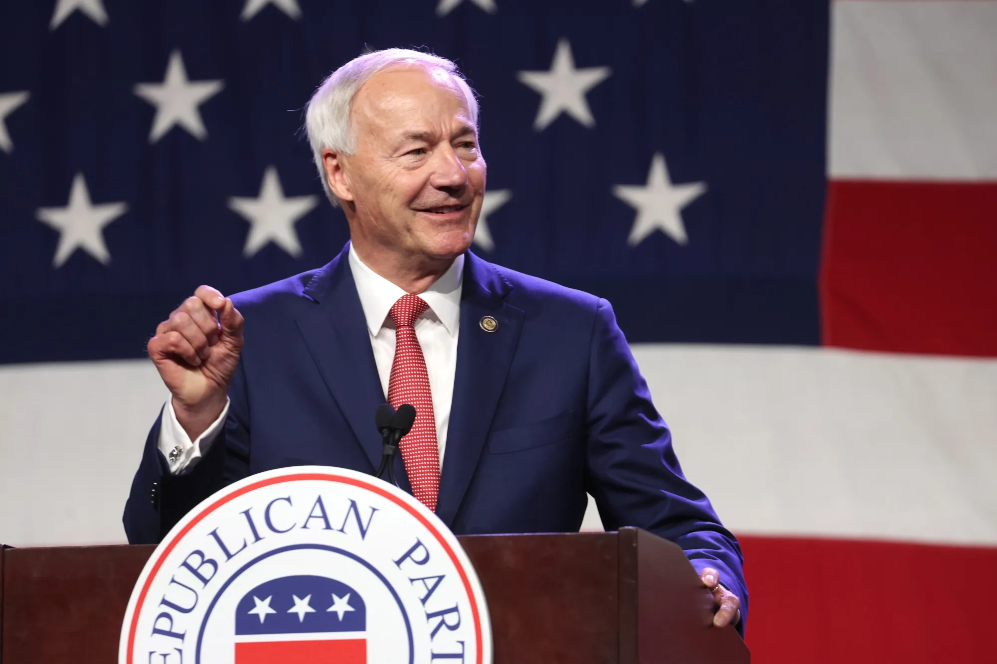 Asa Hutchinson Drops Out of 2024 Presidential Race After Iowa - Bloomberg