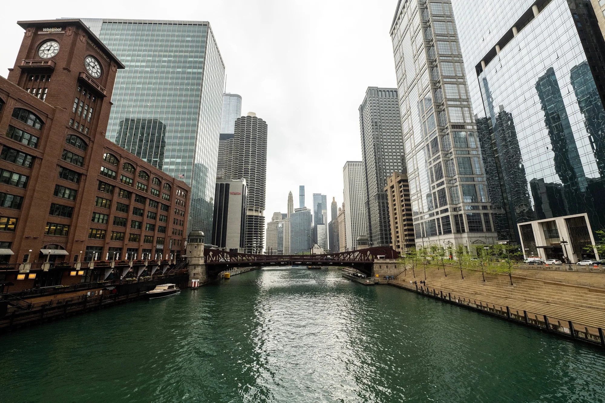 Chicago Readies ‘Peacekeepers’ to Prevent Memorial Day Crime Wave ...