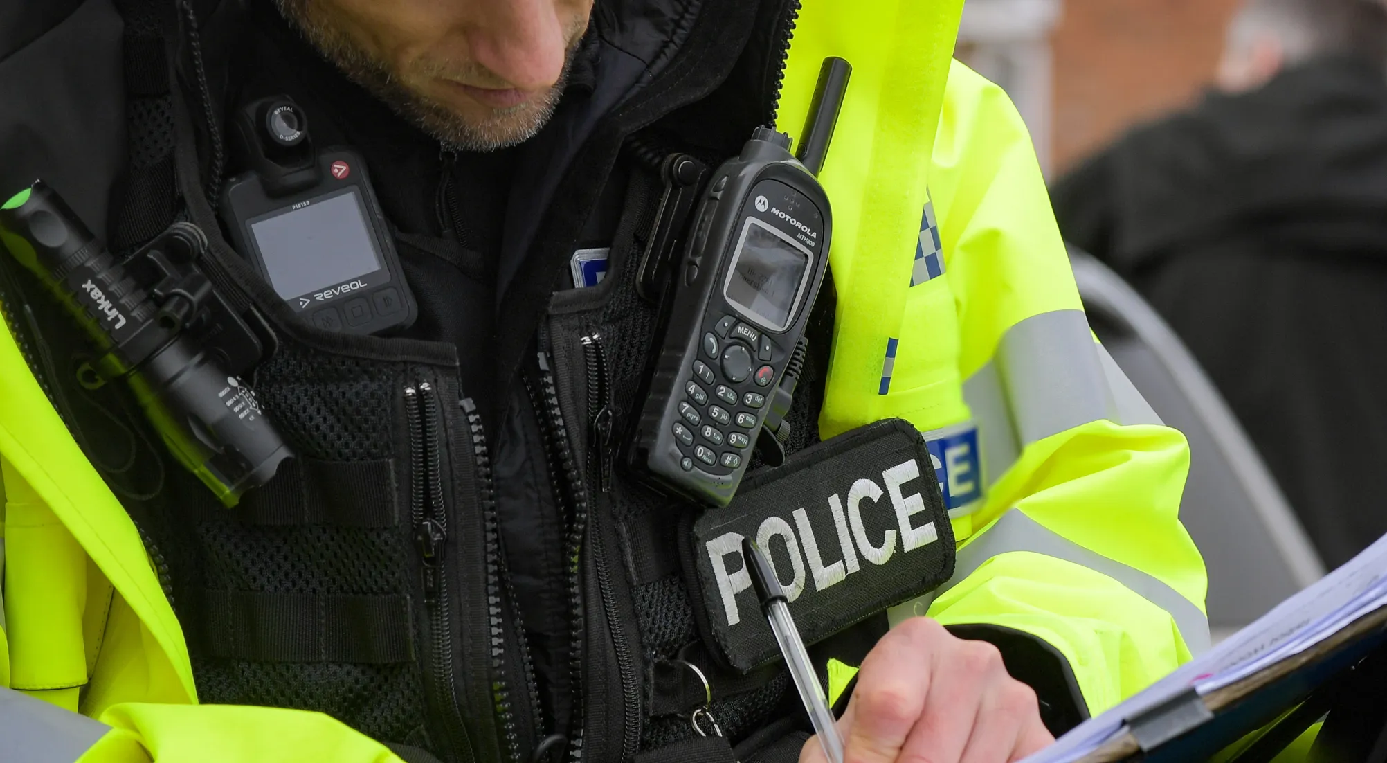 Motorola (NYSE:MSI) Accused of Gouging UK Emergency Services by £1 ...