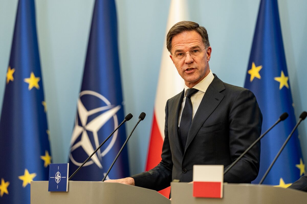 NATO Chief Urges Europe to ‘Step Up’ as US Turns Toward Asia - Bloomberg