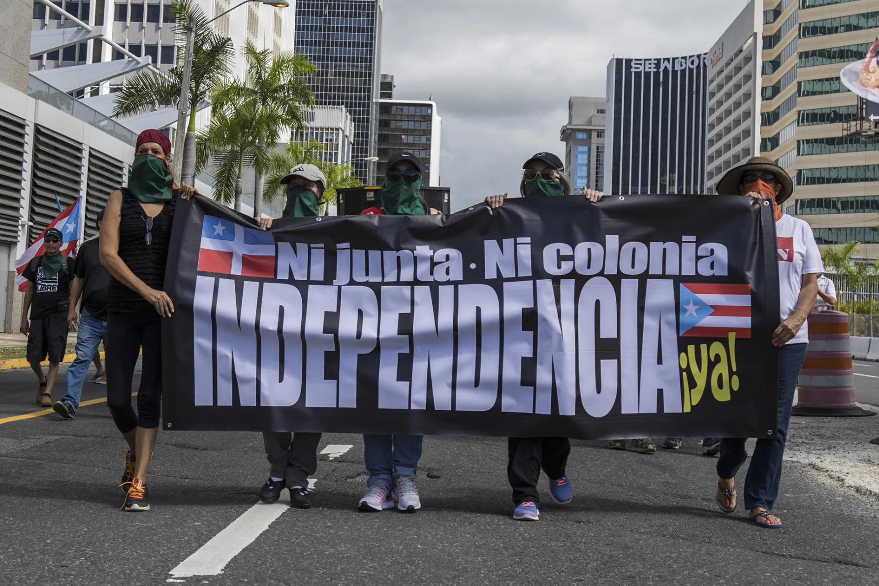 Puerto Rico Government Upholds Statehood in Vote Hit By Boycott - Bloomberg
