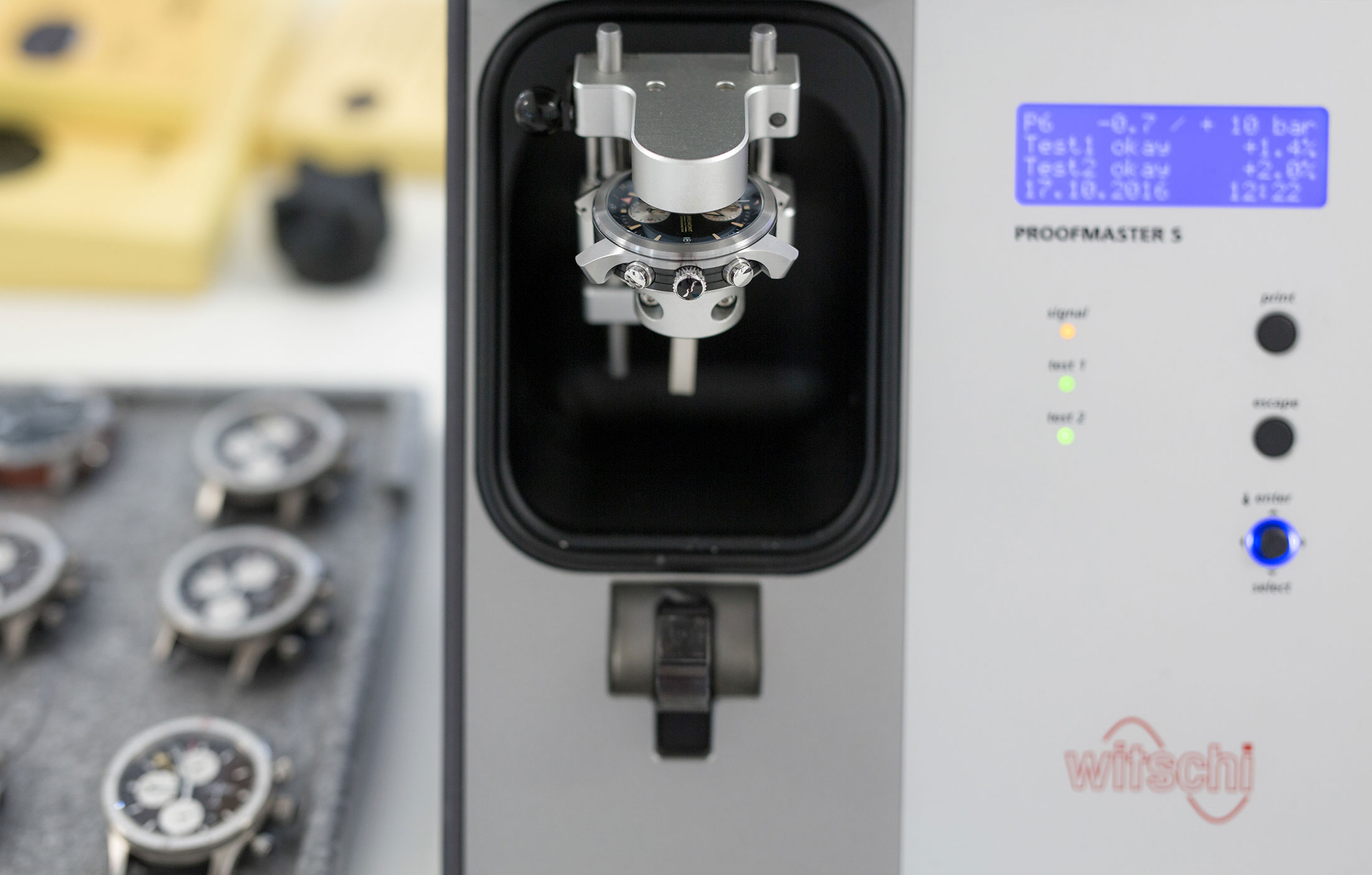 A Fine British Watch Is More Affordable Than Ever After Brexit - Bloomberg