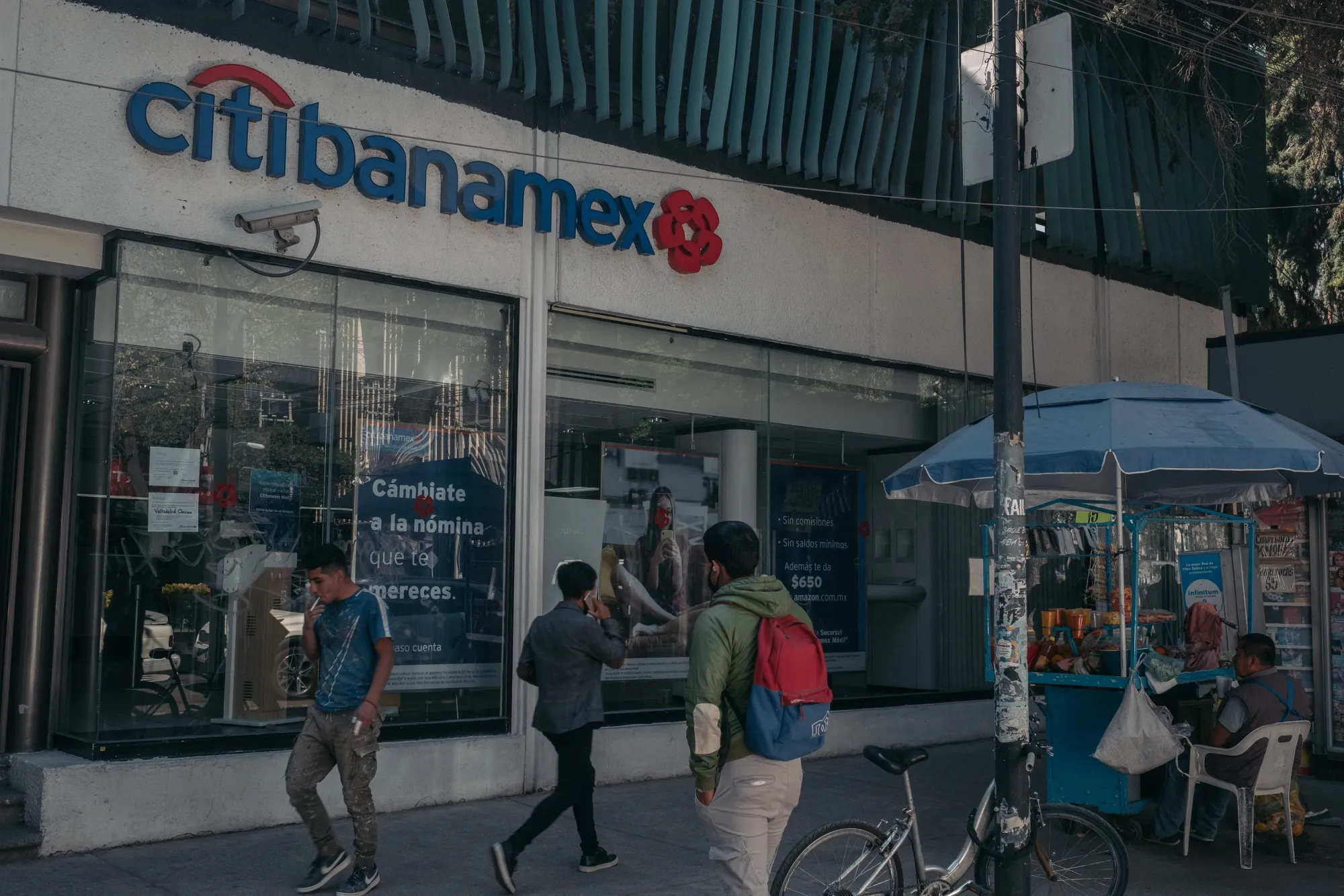 Citi evalúa vender más participaciones de Banamex antes de una salida a ...